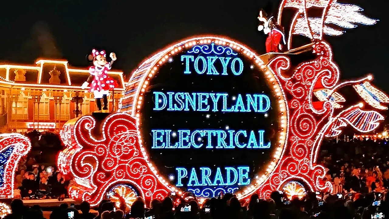 The History of the Main Street Electrical Parade — The Disney Classics