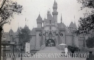 The First Disneyland Christmas - December 1955 — The Disney Classics