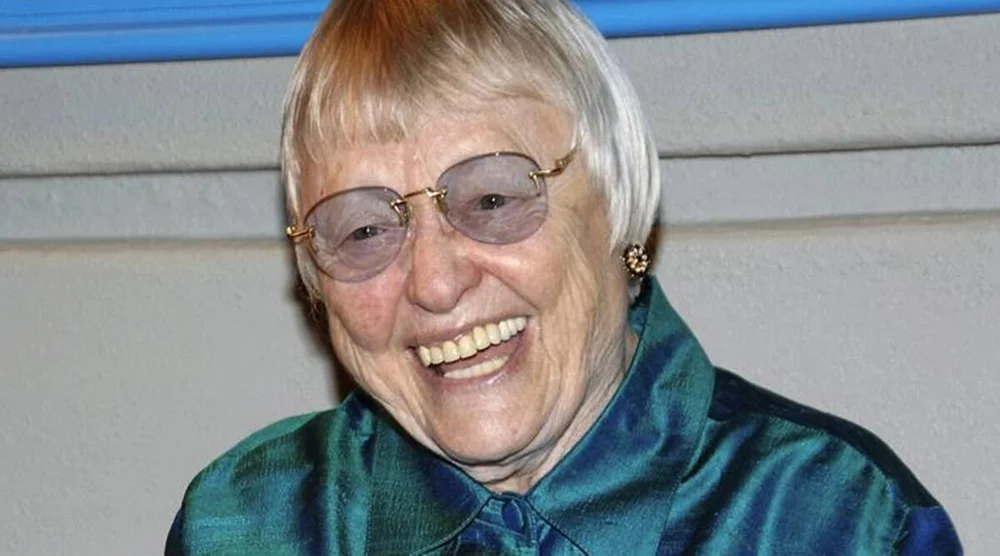 Disney Legends - Pat Carroll — The Disney Classics