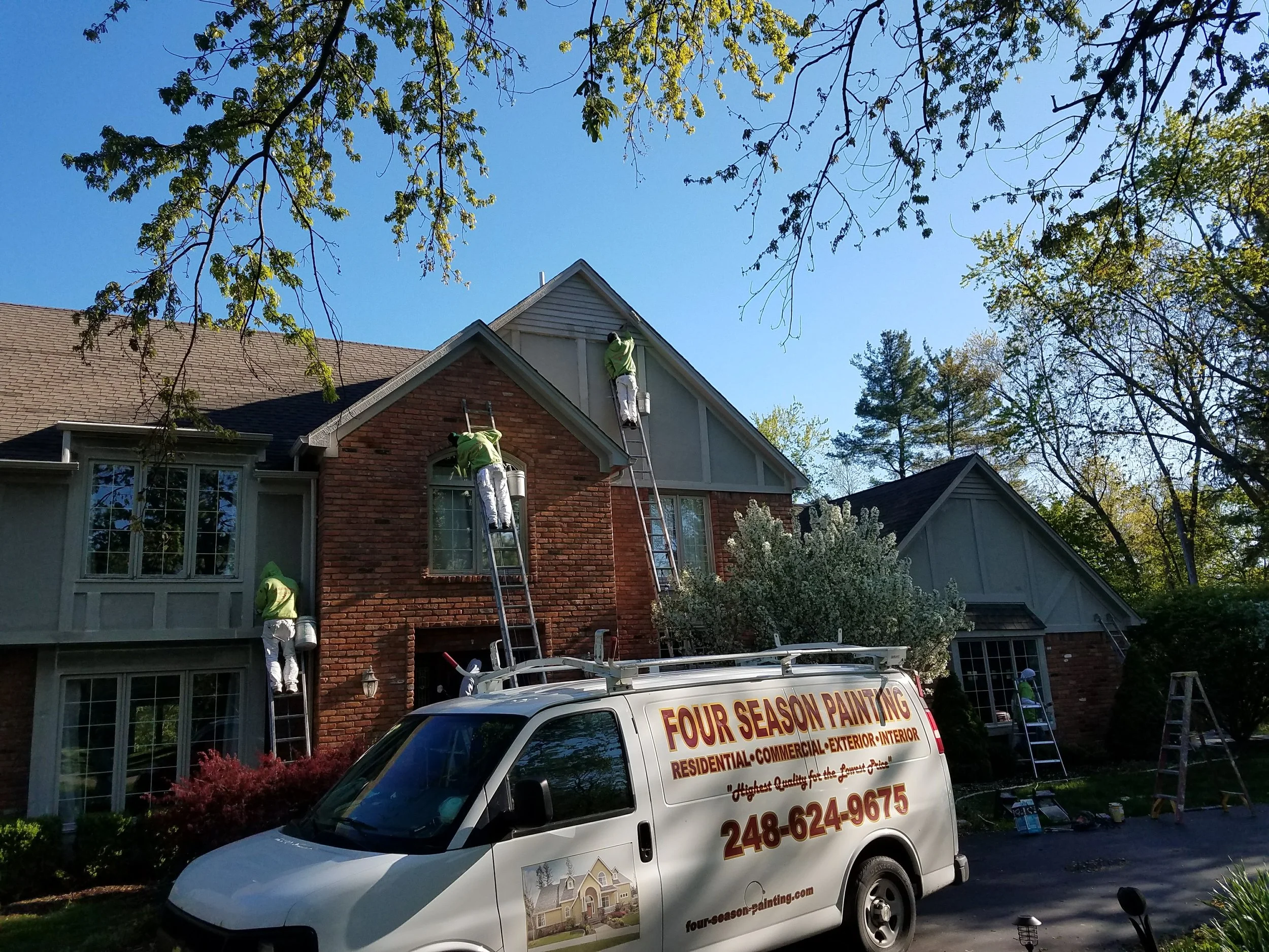 Exterior and Interior Residential House Painters in Michigan