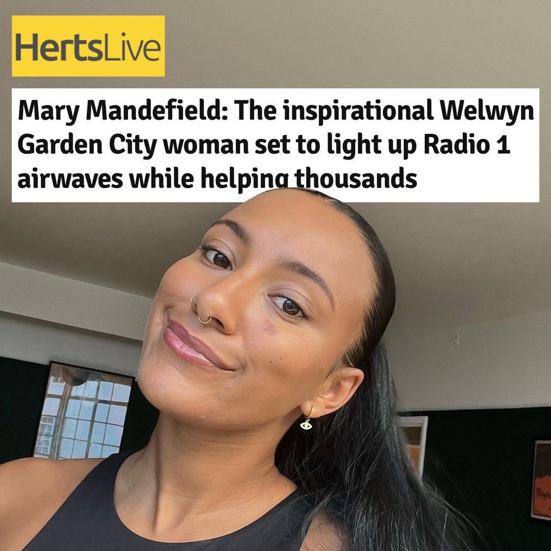 Features — MARY MANDEFIELD