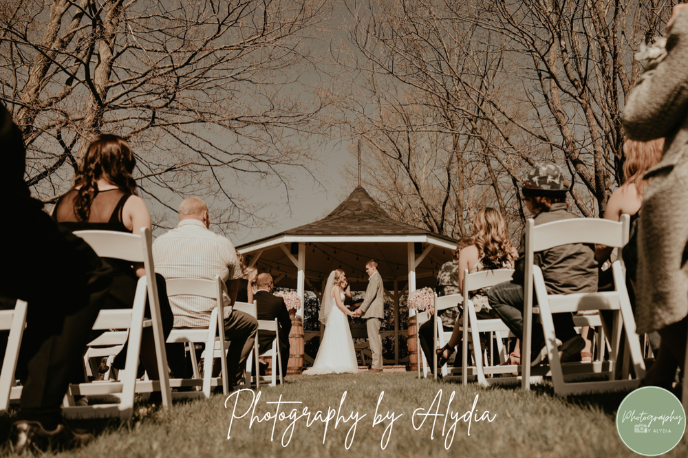 Gallery — Humble Beginnings Event Venue