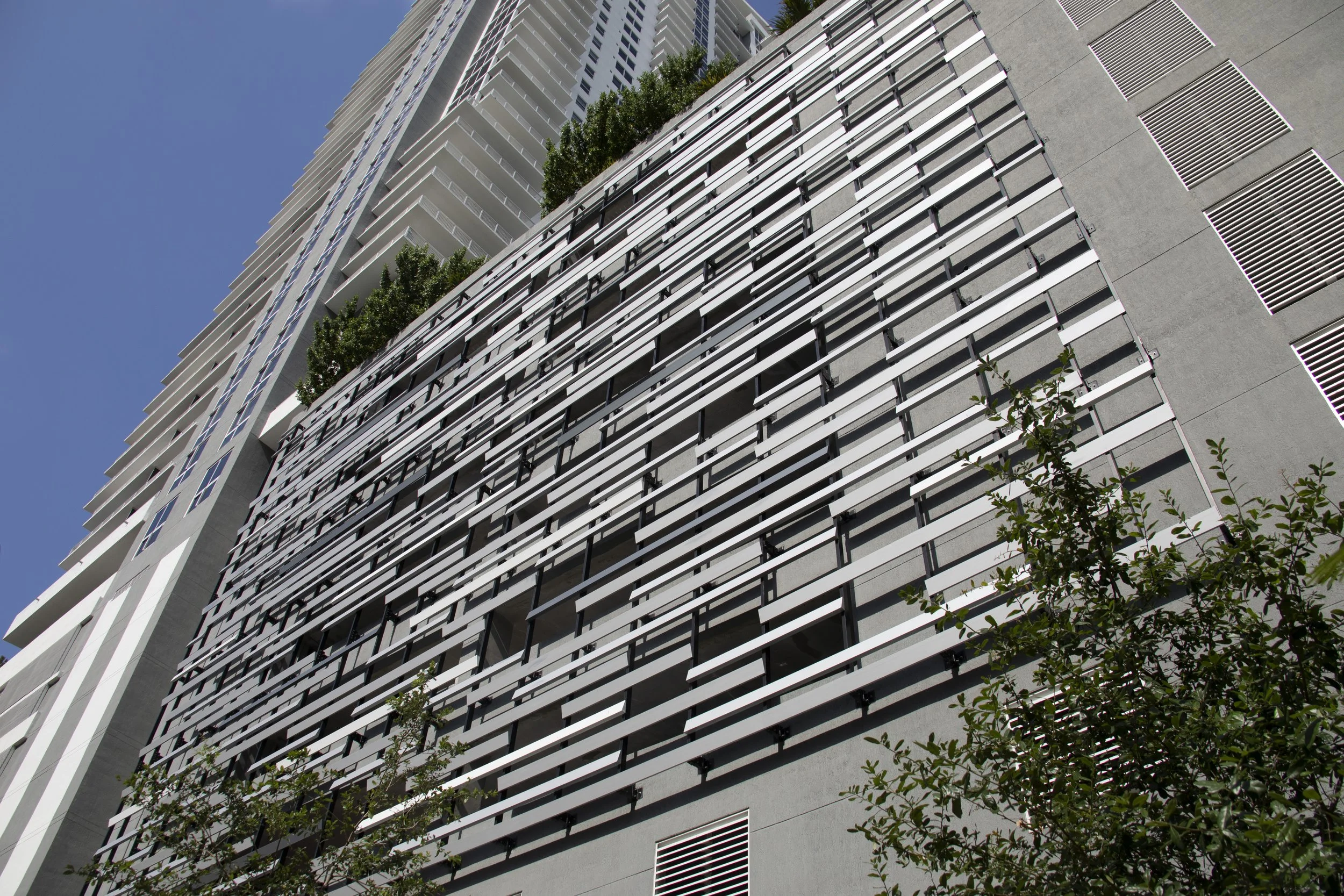 Alluvion — Profacade