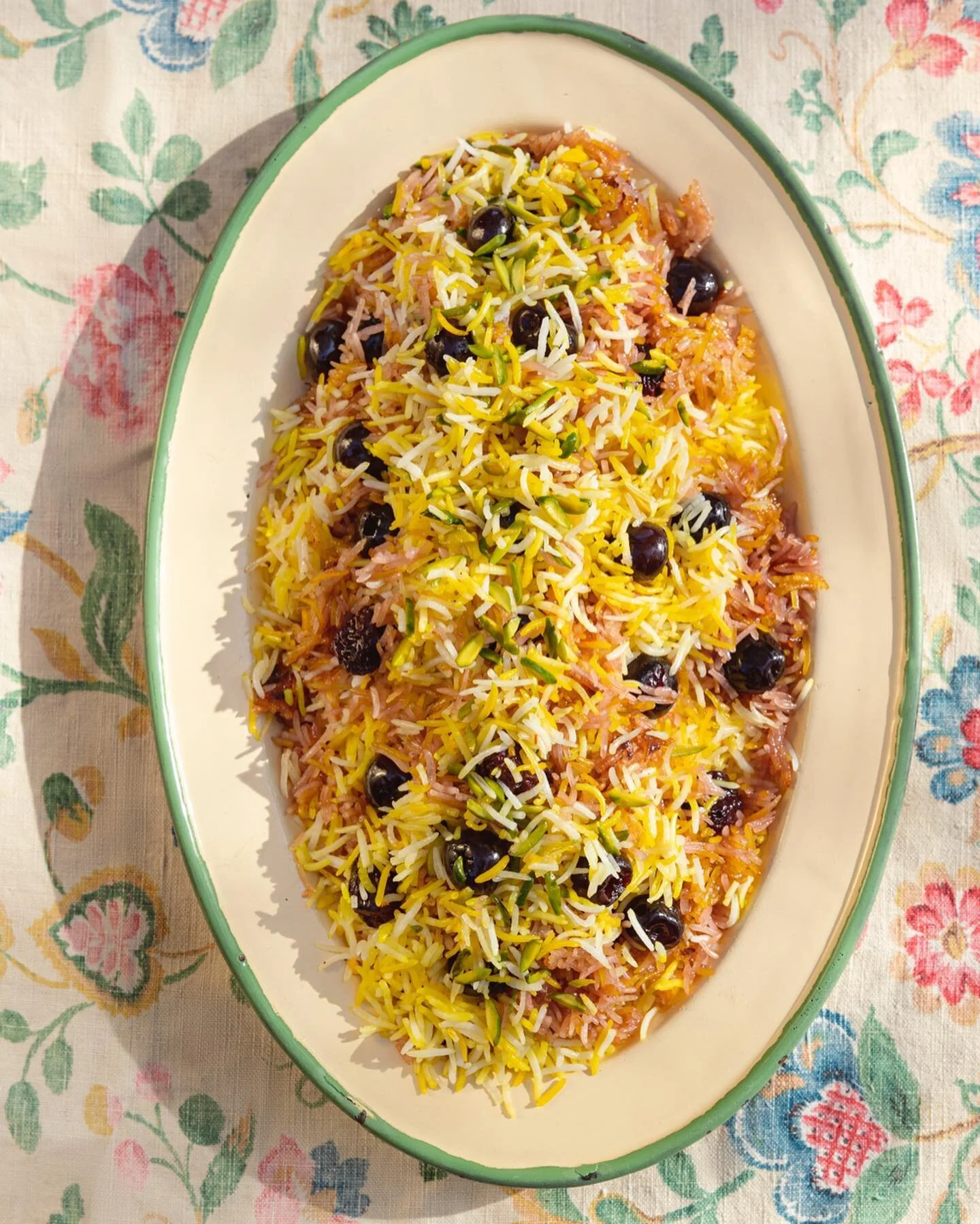 Lab Noon by Saghar Setareh