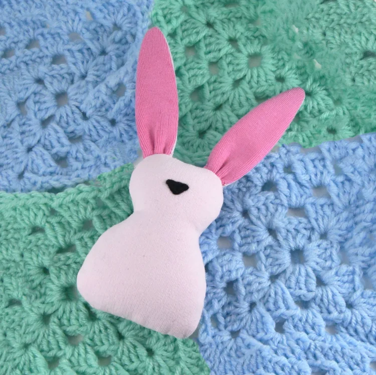 Pillow with custom handwritten message from loved ones. — Memorable ...