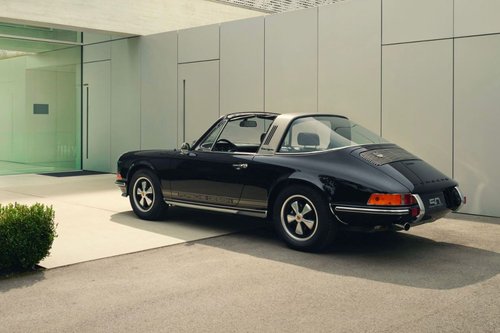 50 Years of Porsche Design — Official Roses