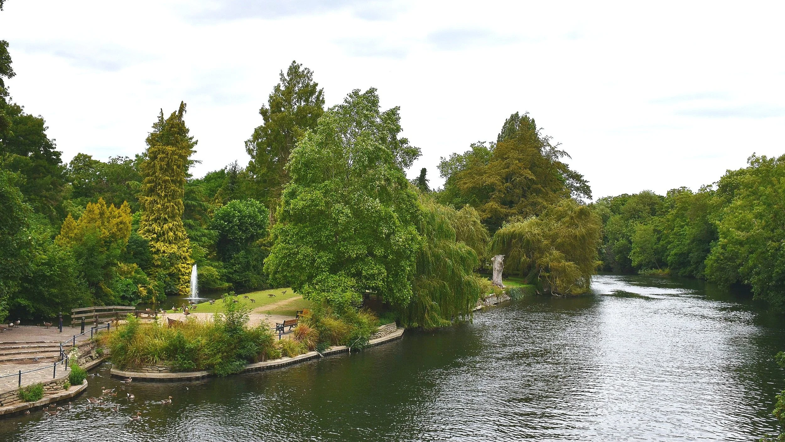 Ray Mill Island — The Little Green Boat Company
