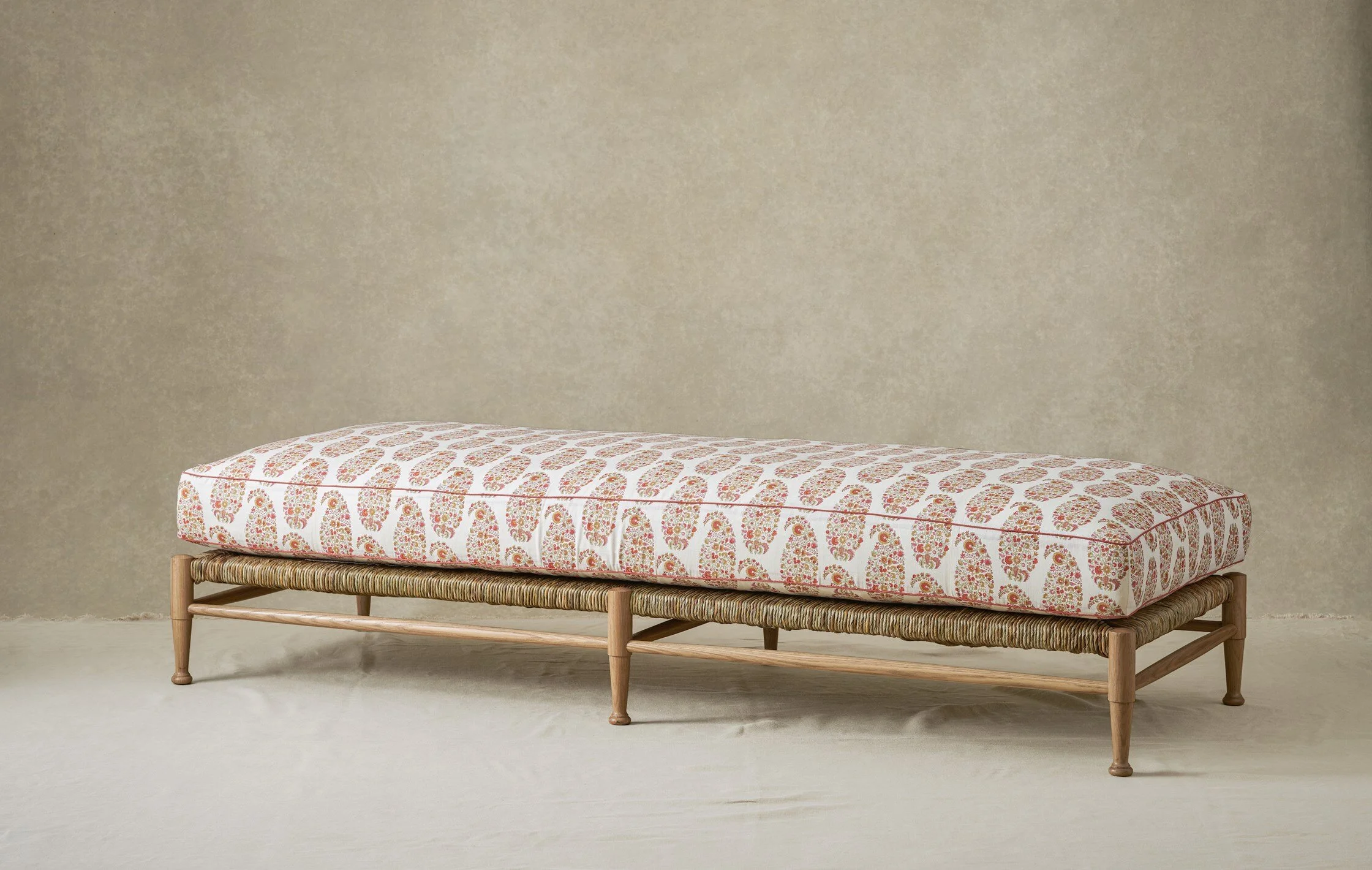 SA-SEATING — BROOKS THOMAS