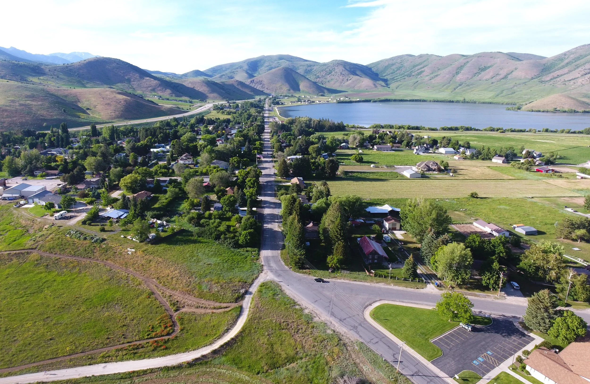 Explore Mantua, Utah: Local Government, Services, and Community Updates