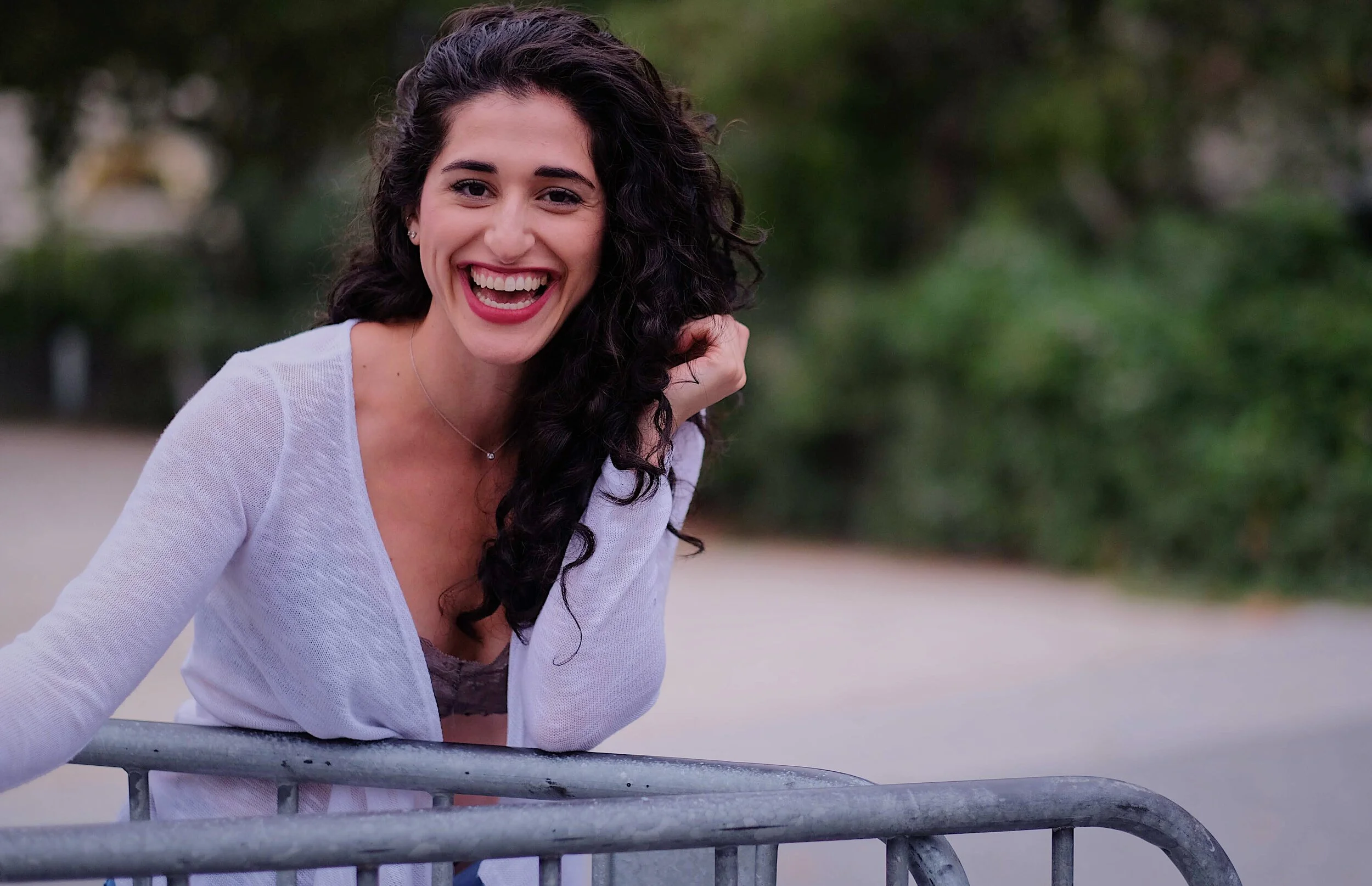 Contact — Jennifer Apple