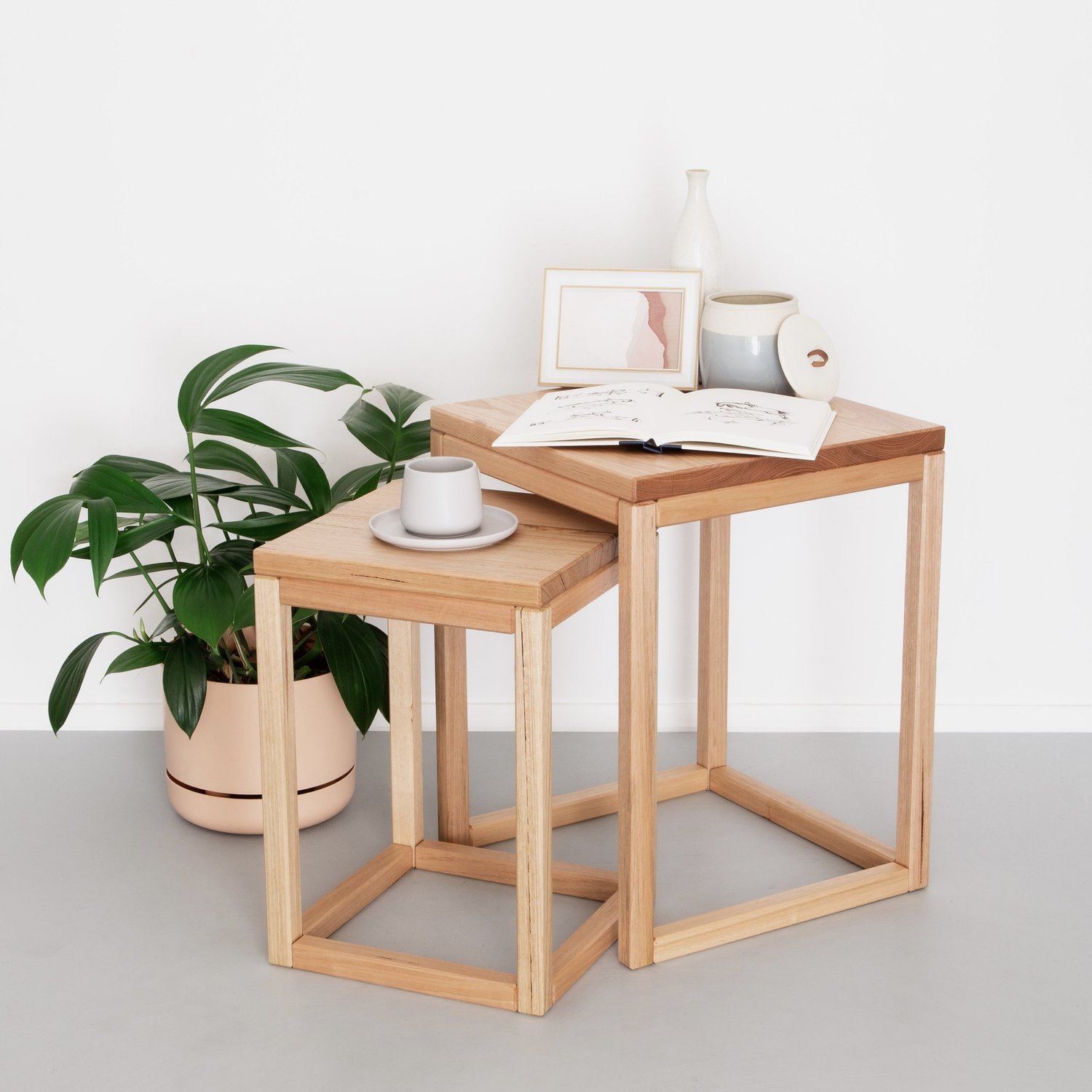 Round Side Table — Jemmervale Designs