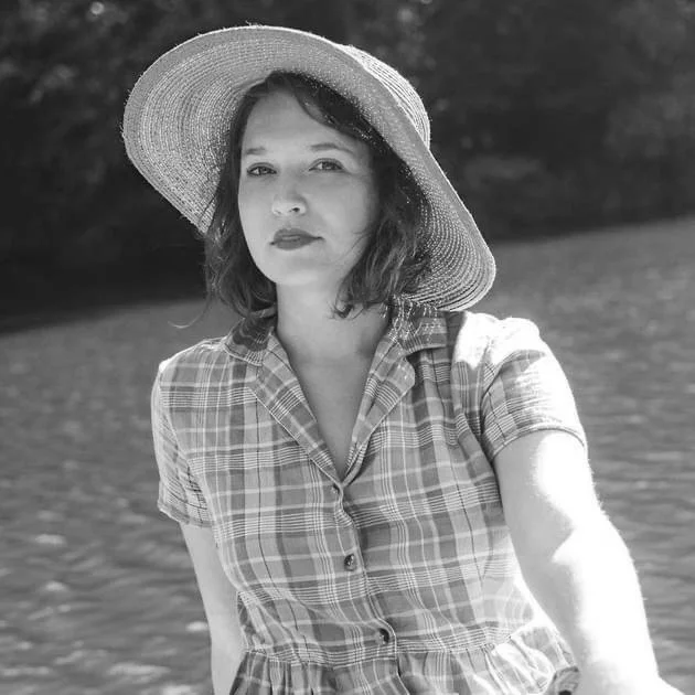 Harlots — Grim & Mild