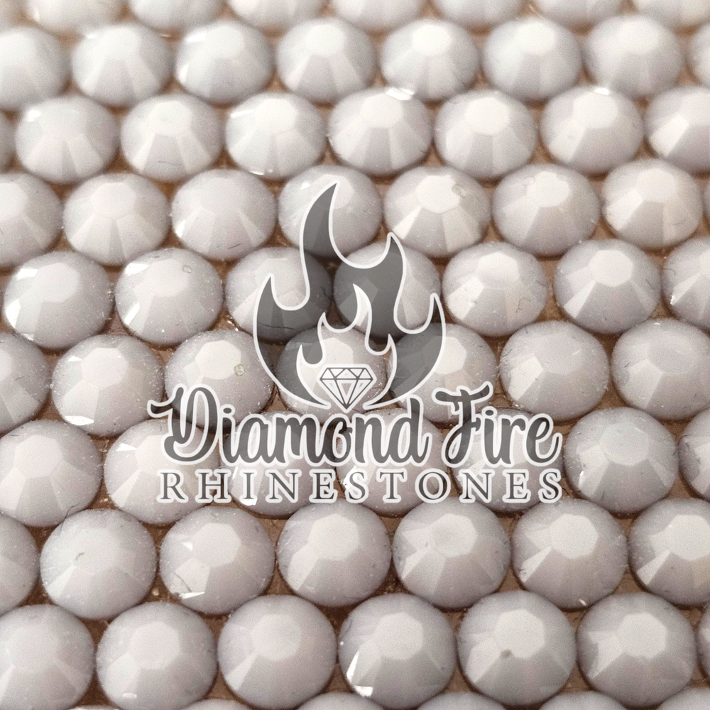 Resin and Jelly — Diamond Fire Rhinestones