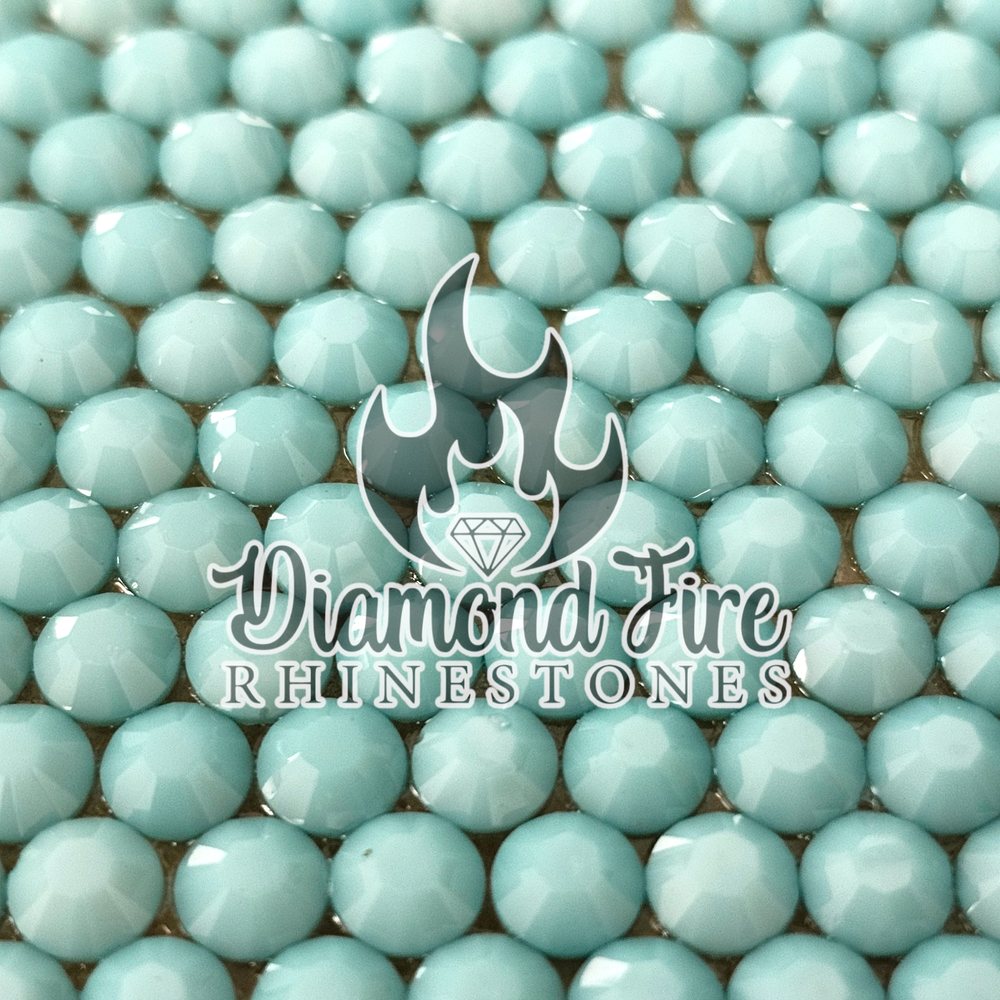 Sapphire Resin Rhinestone — Diamond Fire Rhinestones