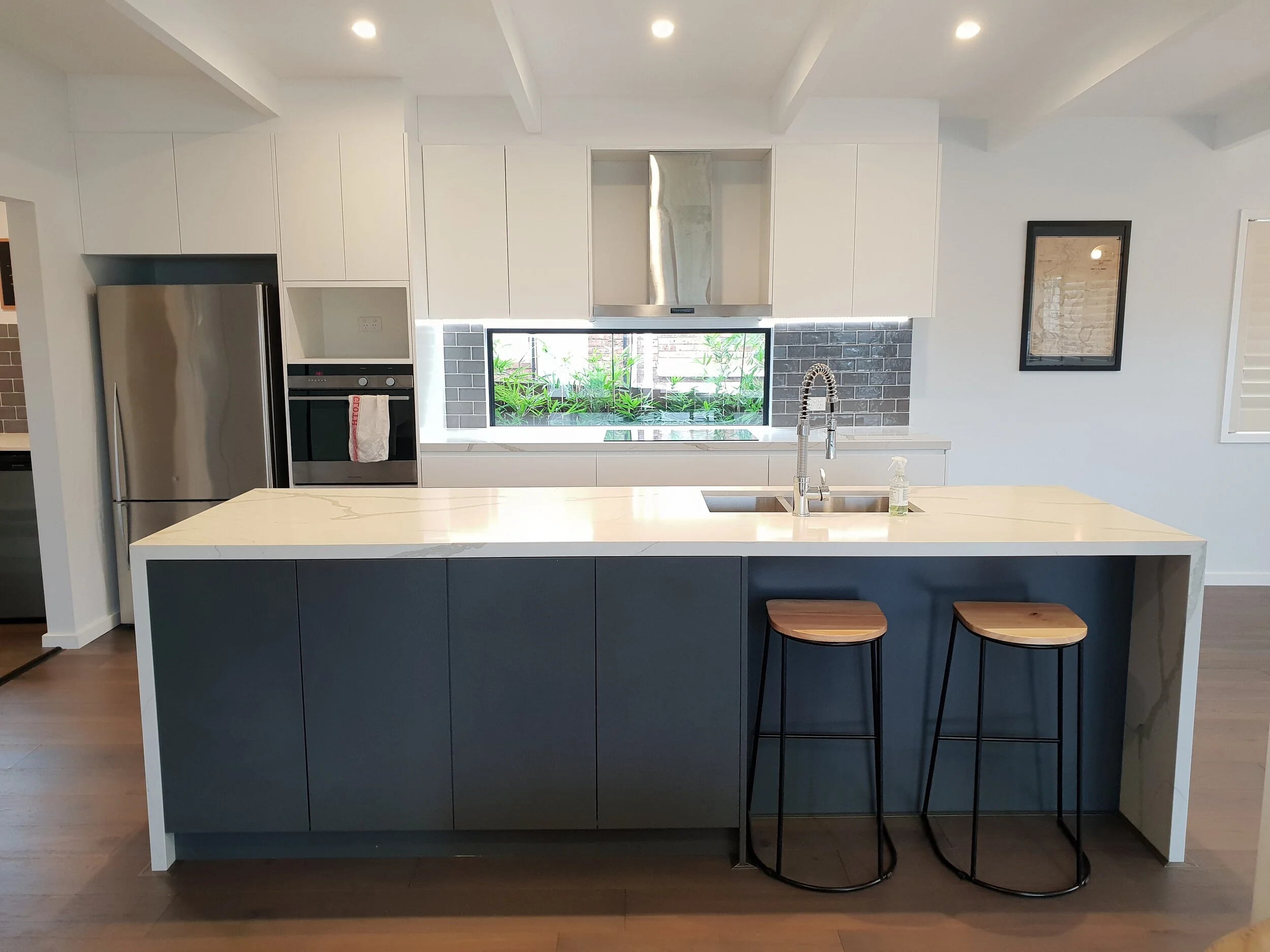 Kitchens — Metod Kitchen Installations