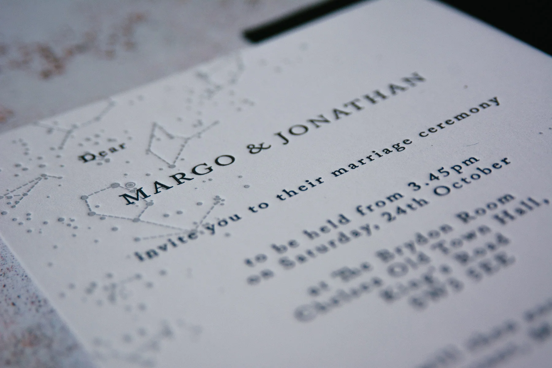 Micro wedding inspiration: Luxury invitations for Scotts Mayfair Couple ...