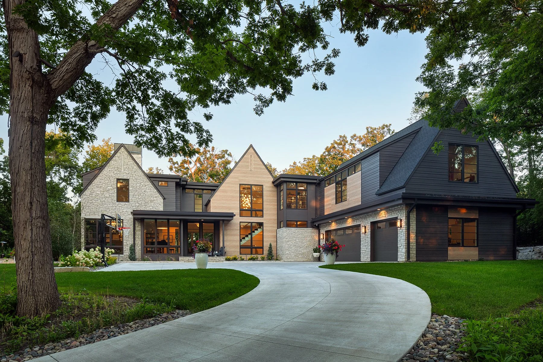 Rolling Green Modern — REFINED LLC | Edina and Twin Cities Custom Home ...