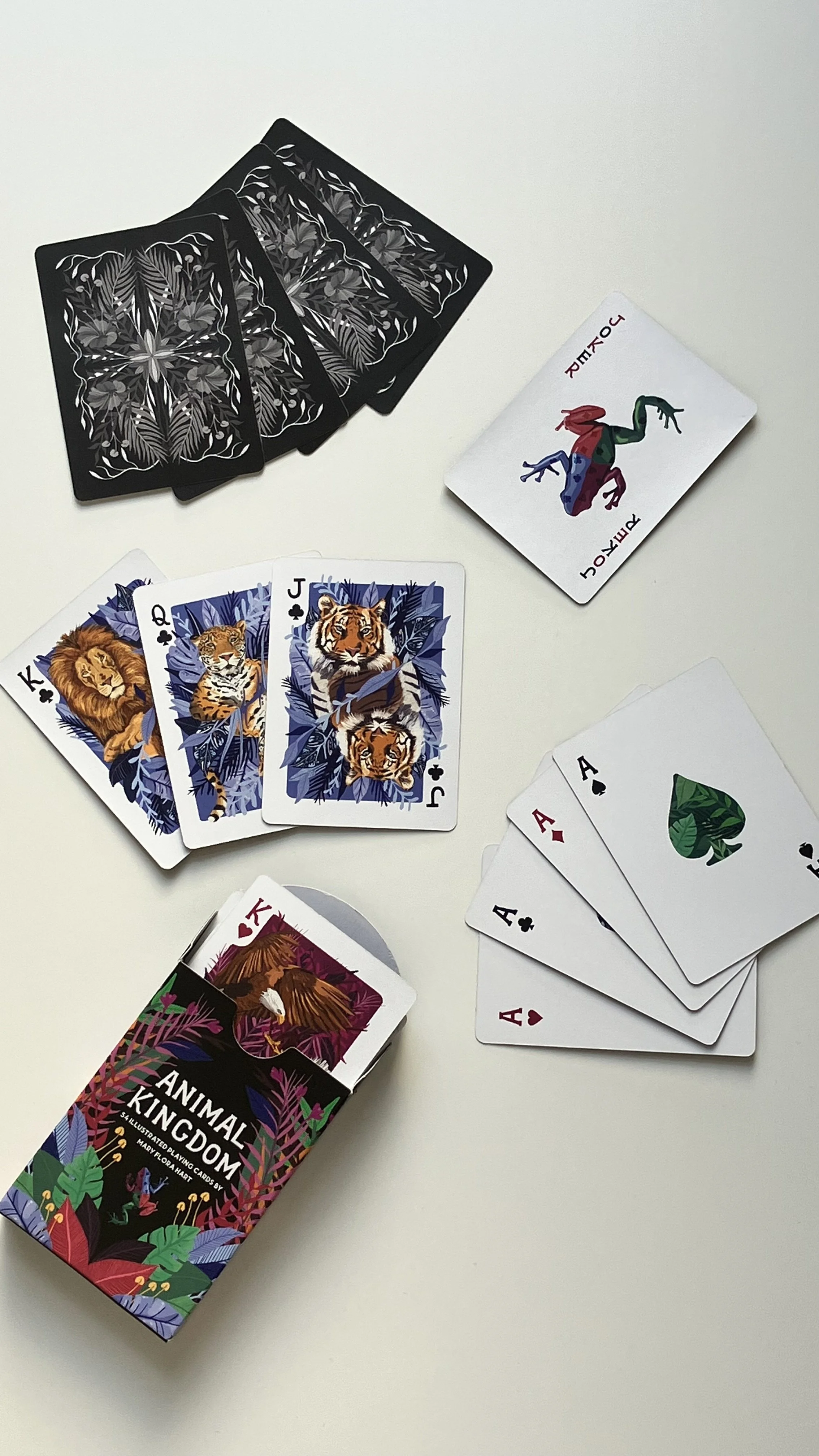 Animal Kingdom illustrated playing cards pack — Mary Flora Hart