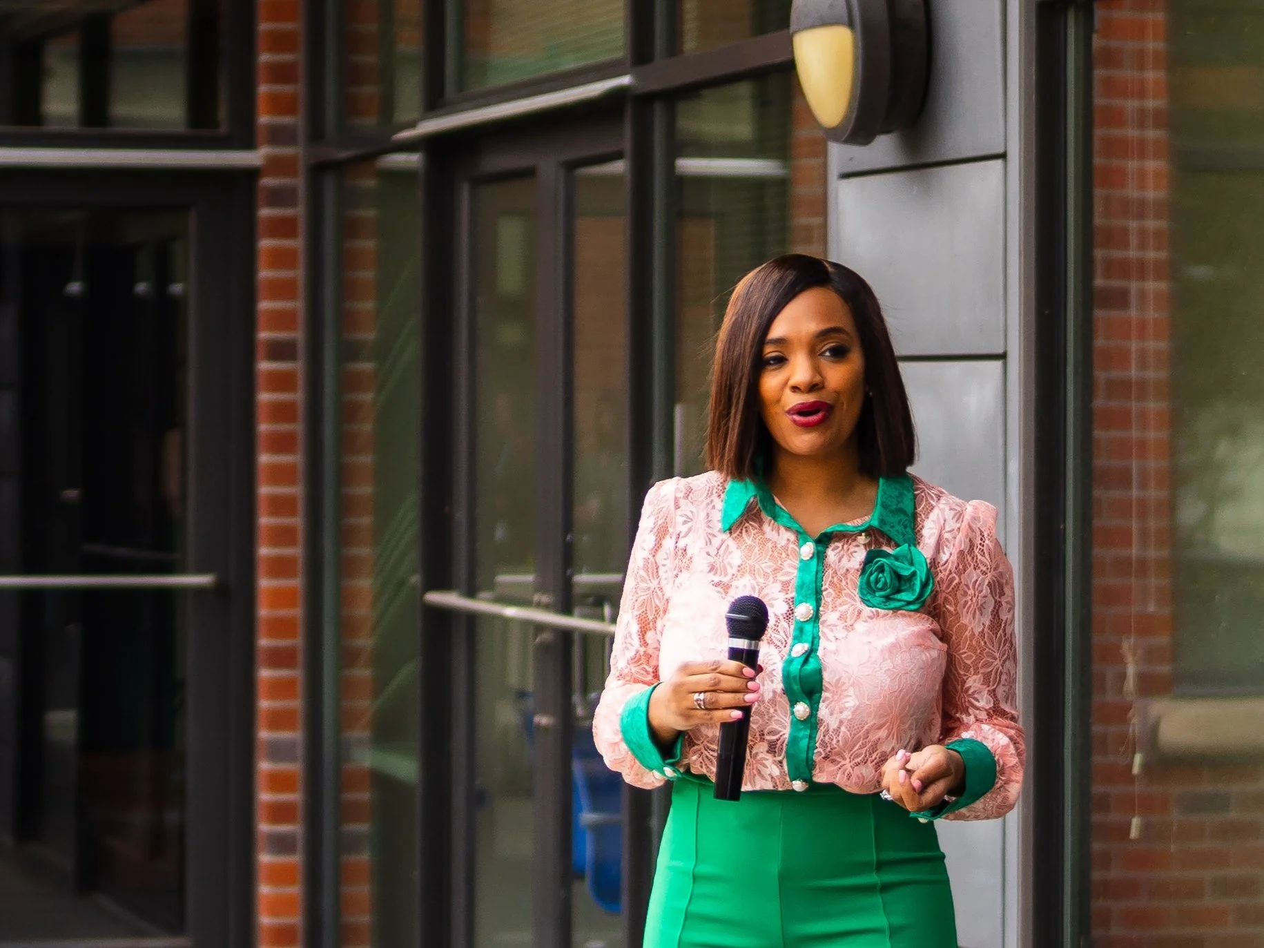 KD Hall Communications