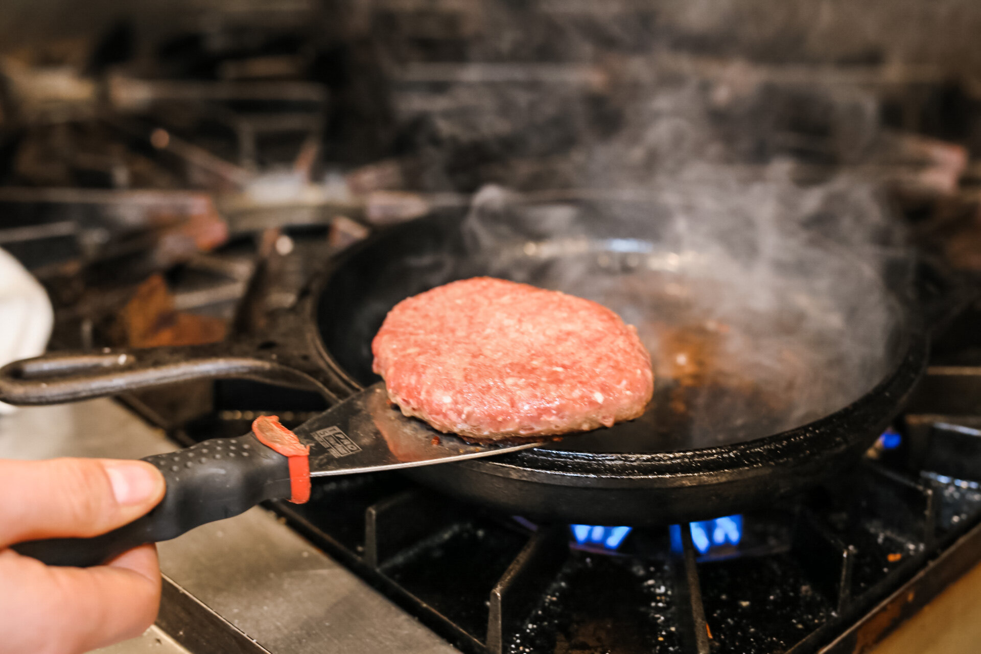 Reed Adelson, Owner of Virginia's in NYC Shares His Top Burger Tips ...