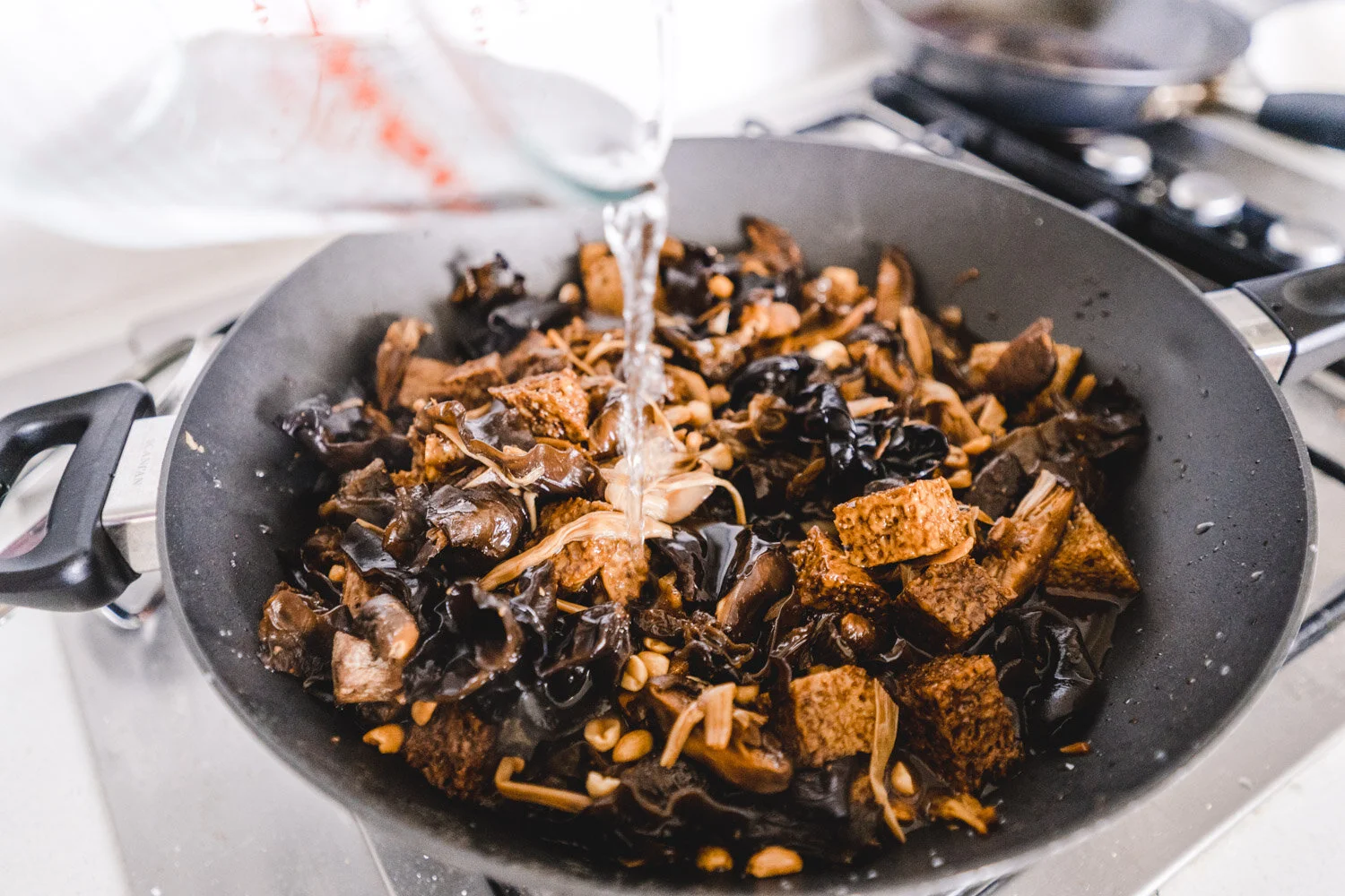 Shanghainese Kao Fu (Braised Wheat Gluten) Recipe (V, V+) — CONNIE CAO