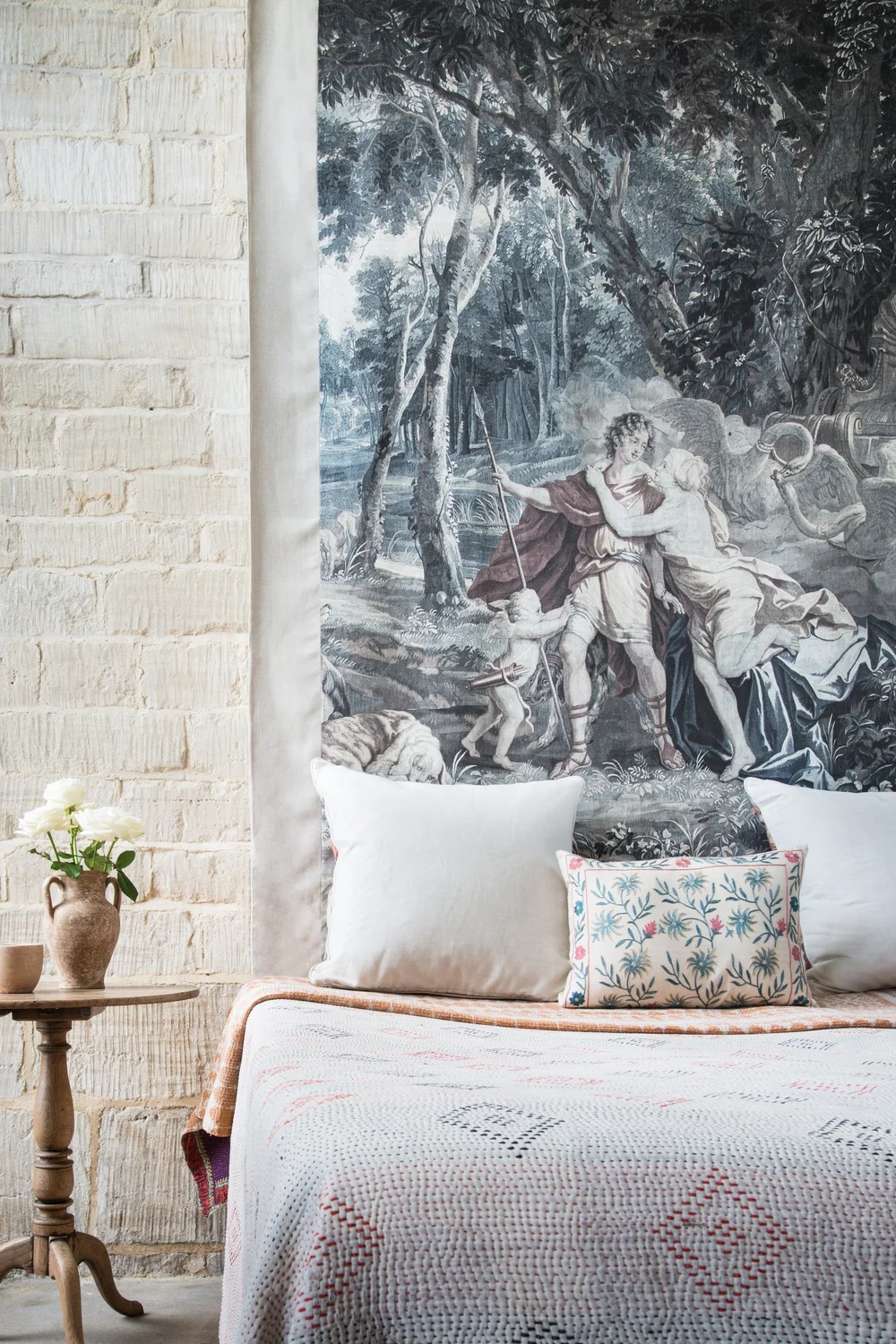 TAPESTRY WALL HANGINGS — Zardi & Zardi