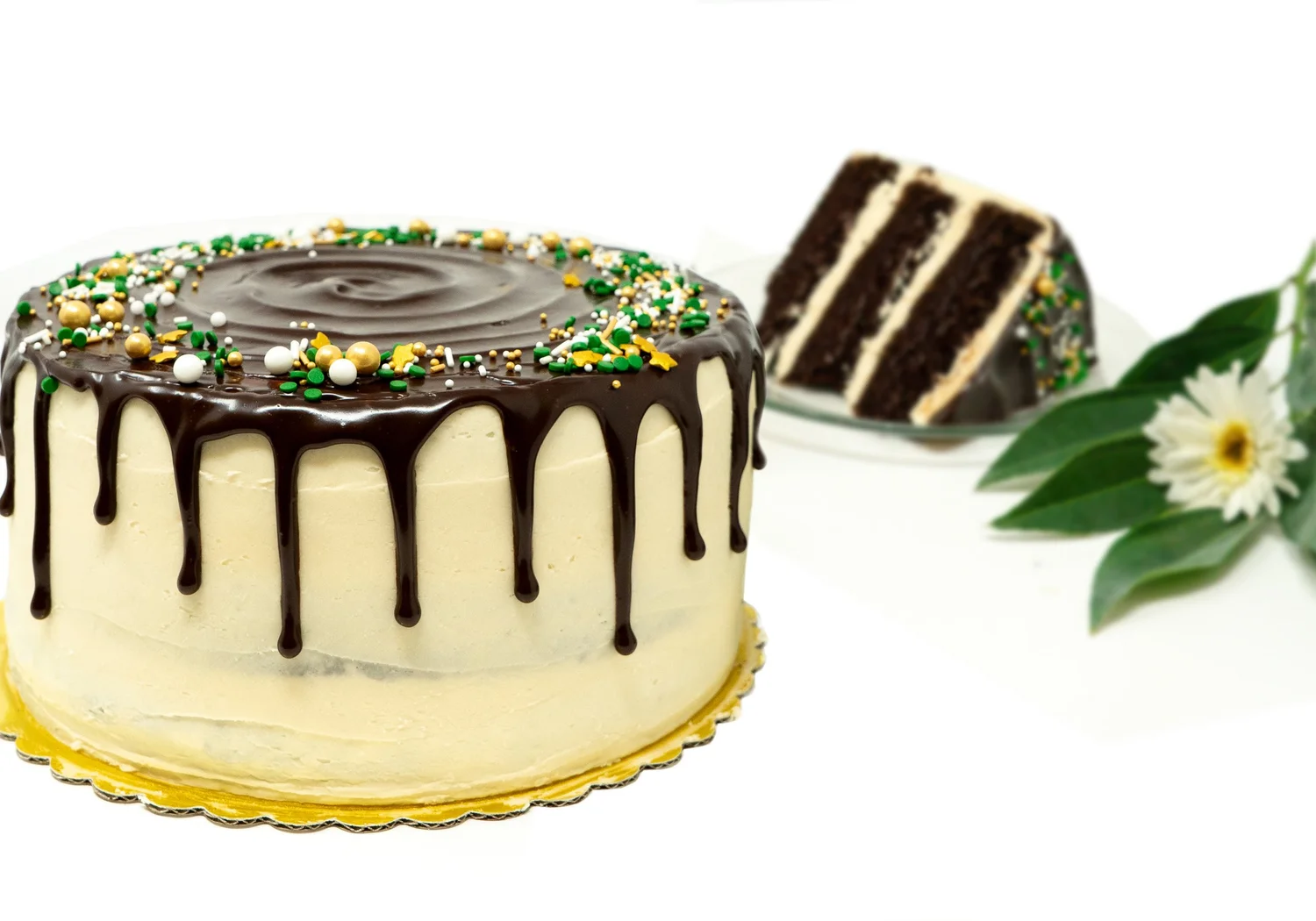 cakes + pies — queenies