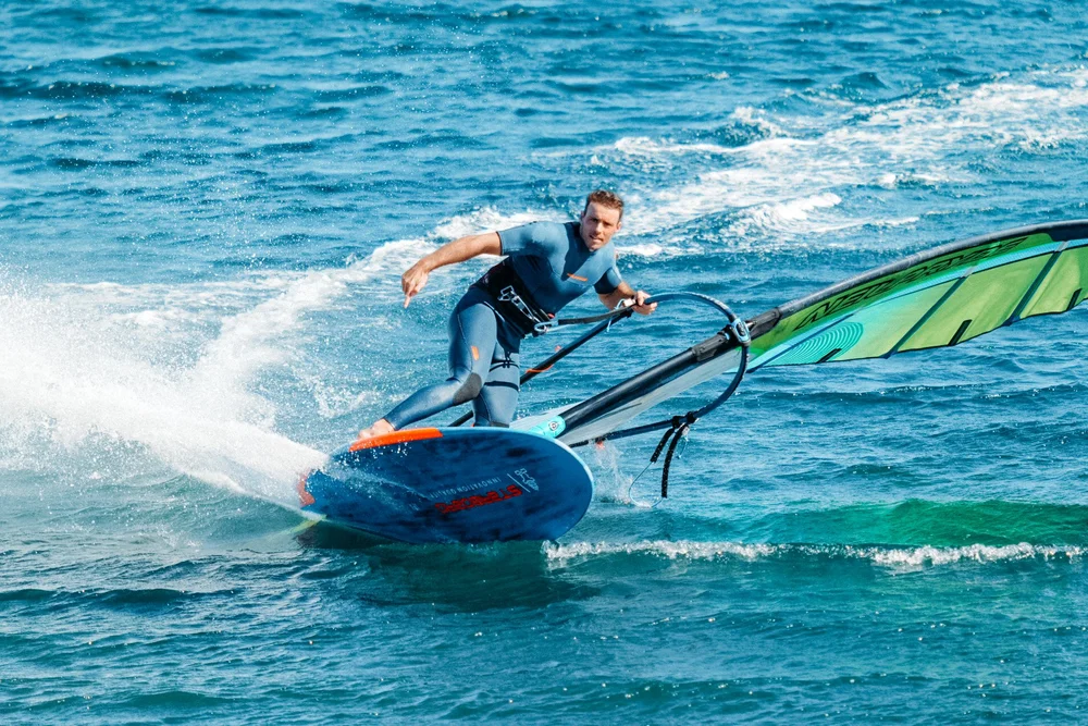 2 easy steps for a better Power Jibe — Nico Prien | Pro Windsurfer