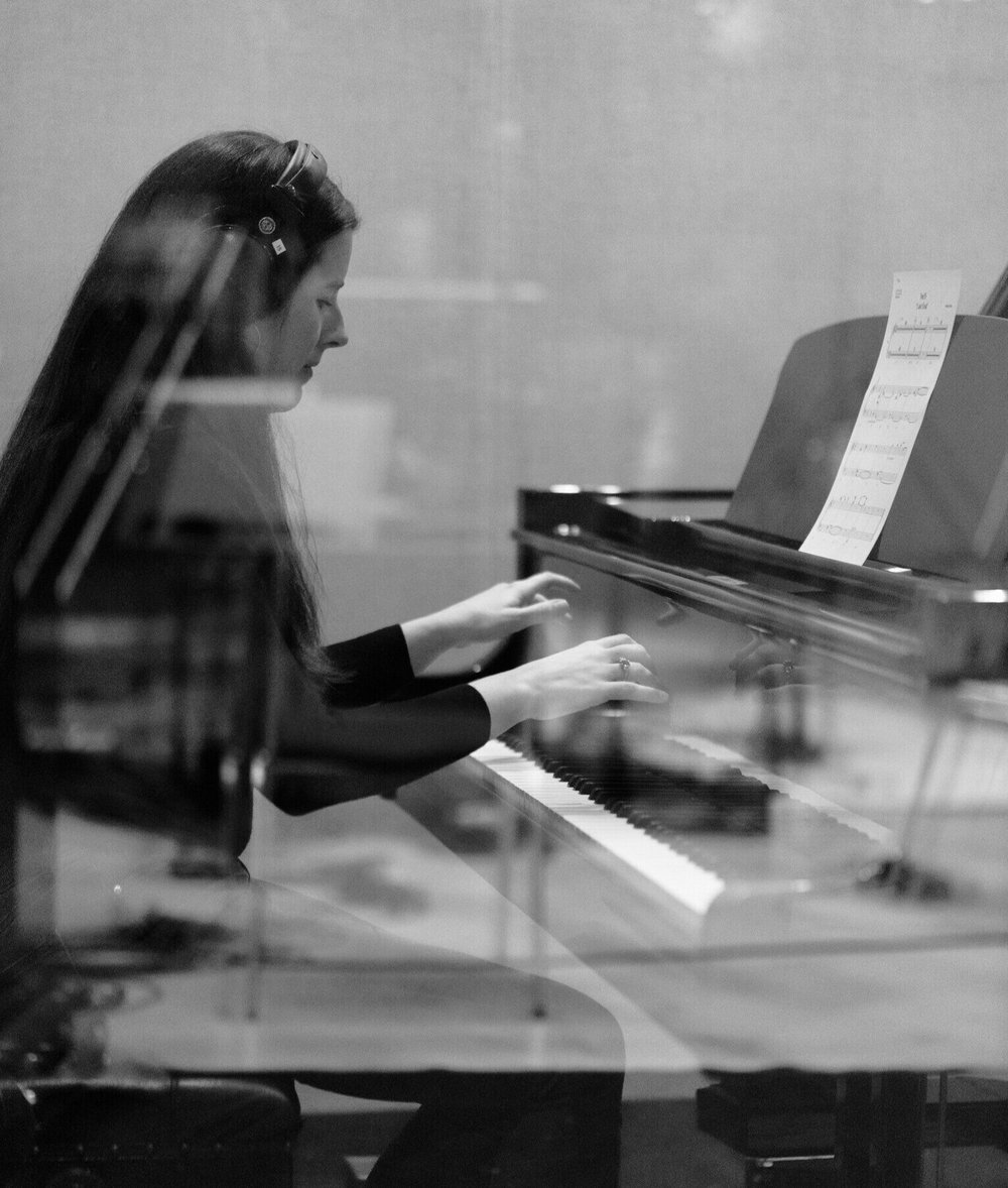 NATALIE HOLT Official Website — NatalieHolt.com