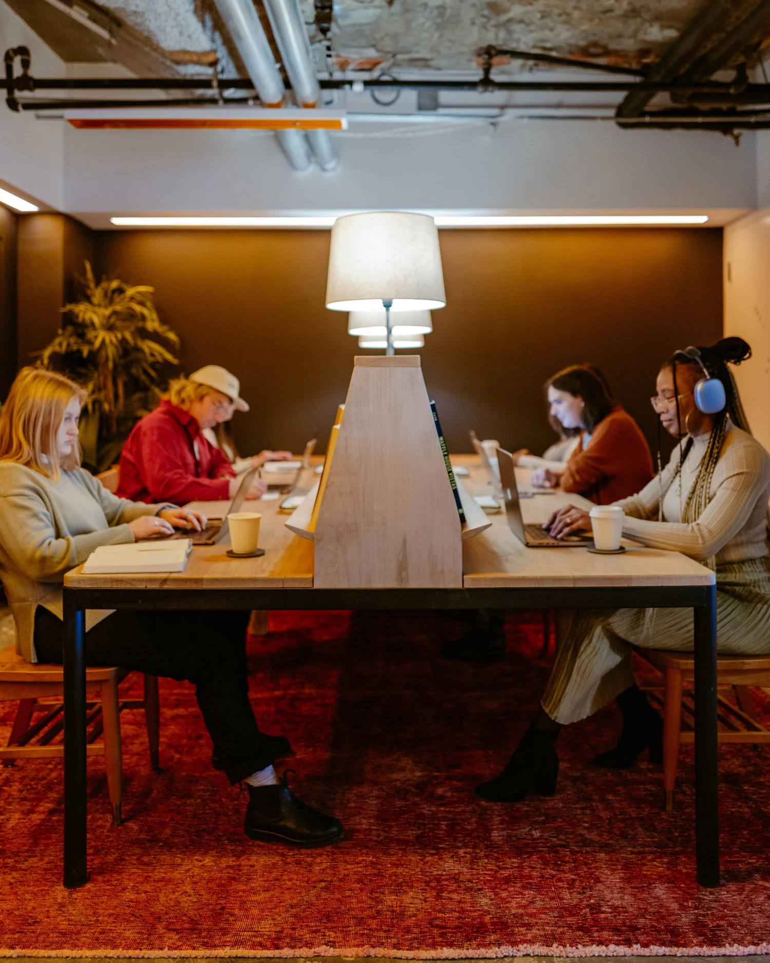 Midtown - 24/7 Neighborhood Work Club — Switchyards
