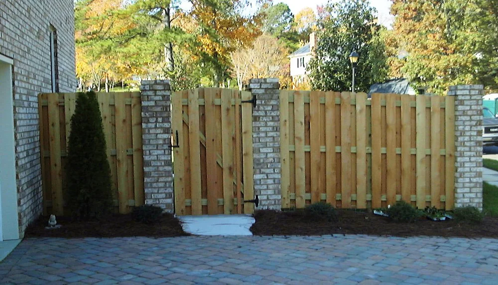 Wood Pickets — Eastern Fence - Fort Mill, SC