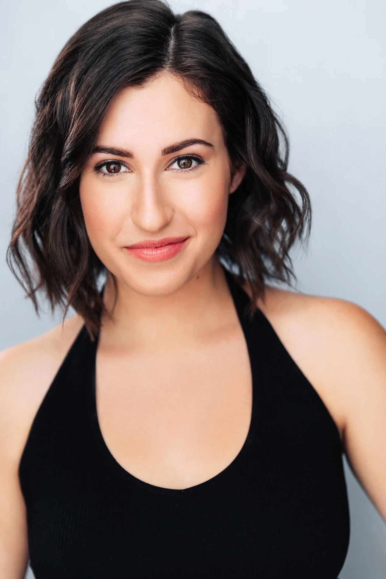 Headshot/Resume — Elise Shangold