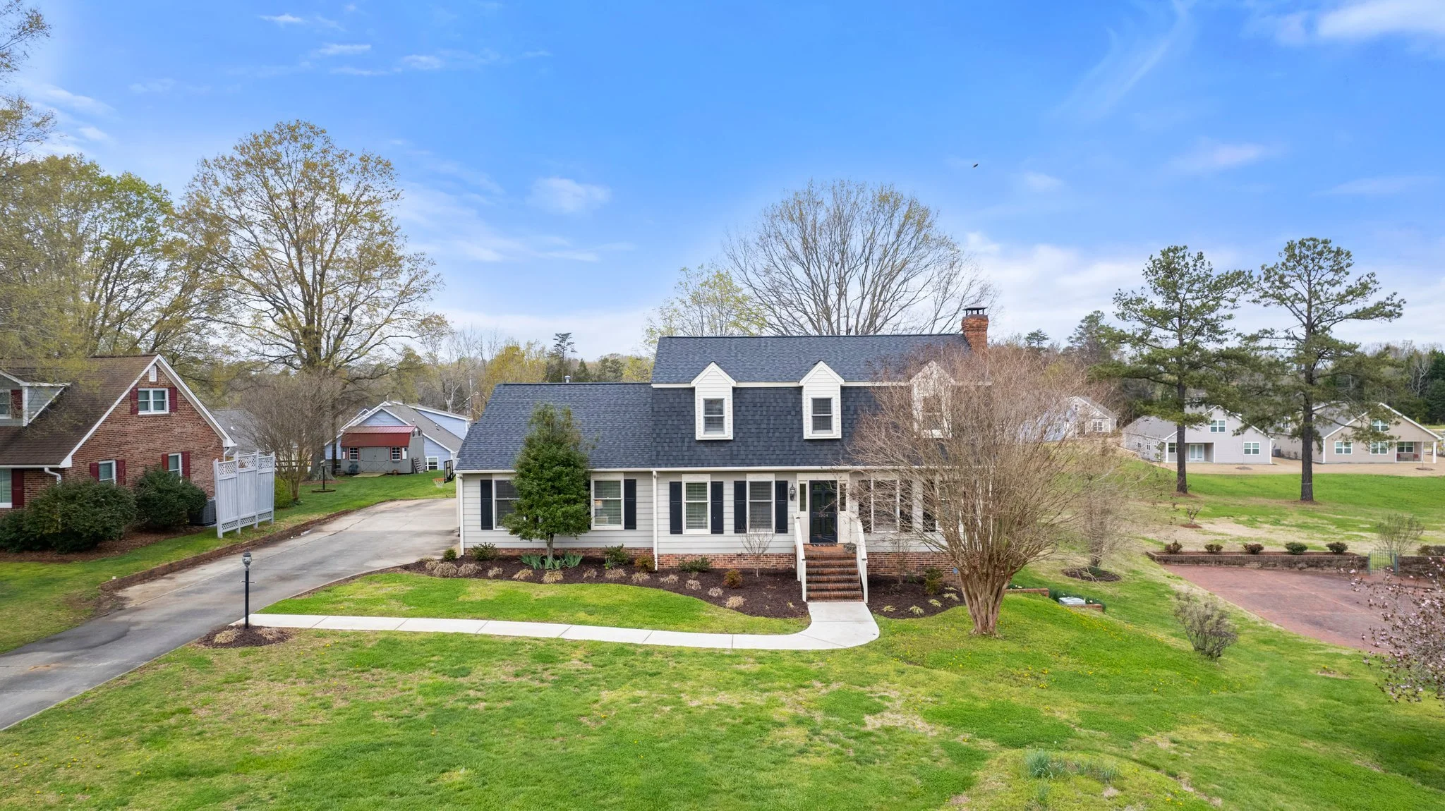 Listings — Sandy Sparks Sales Team