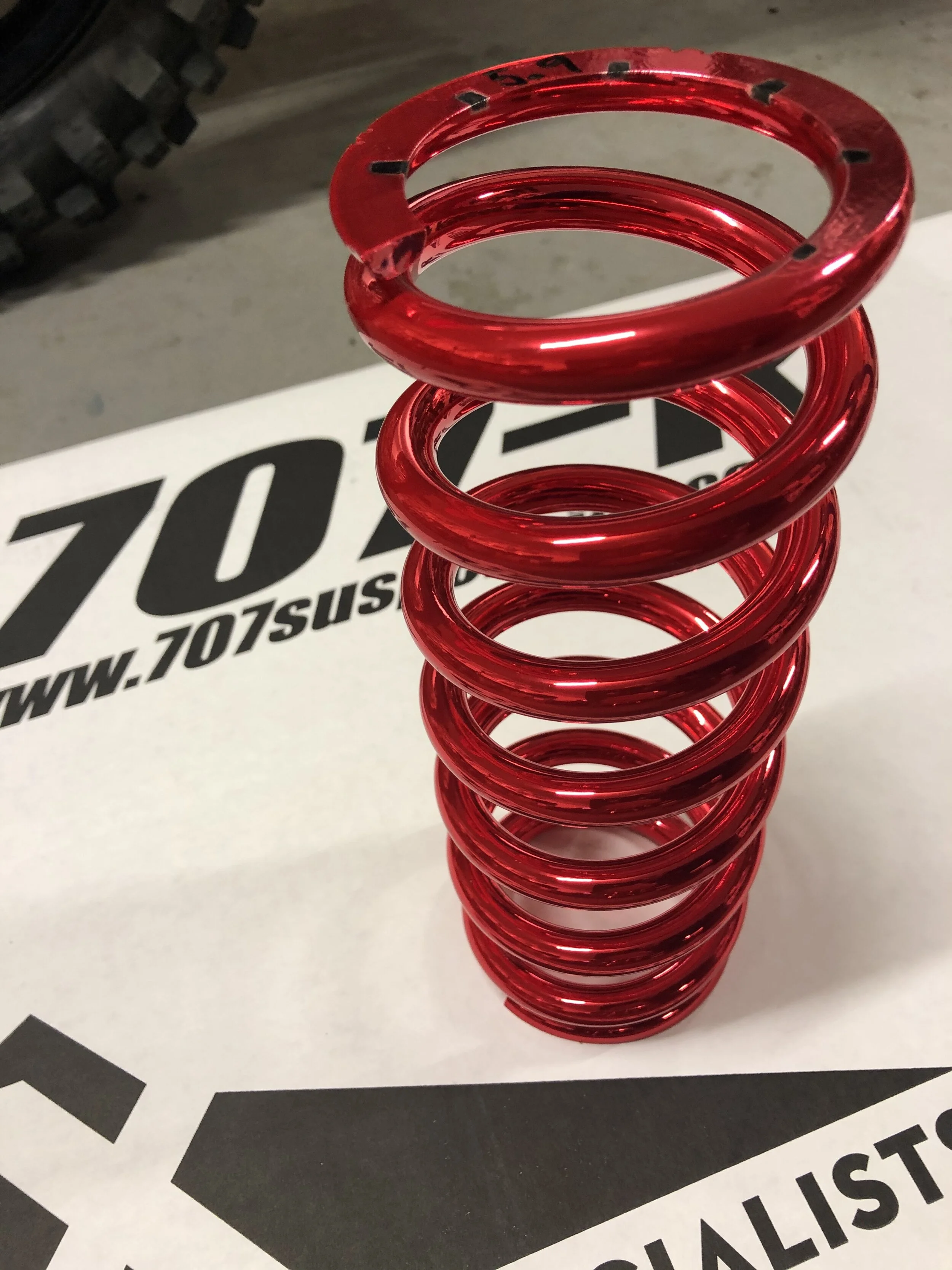 Showa — 707 Racing Suspension