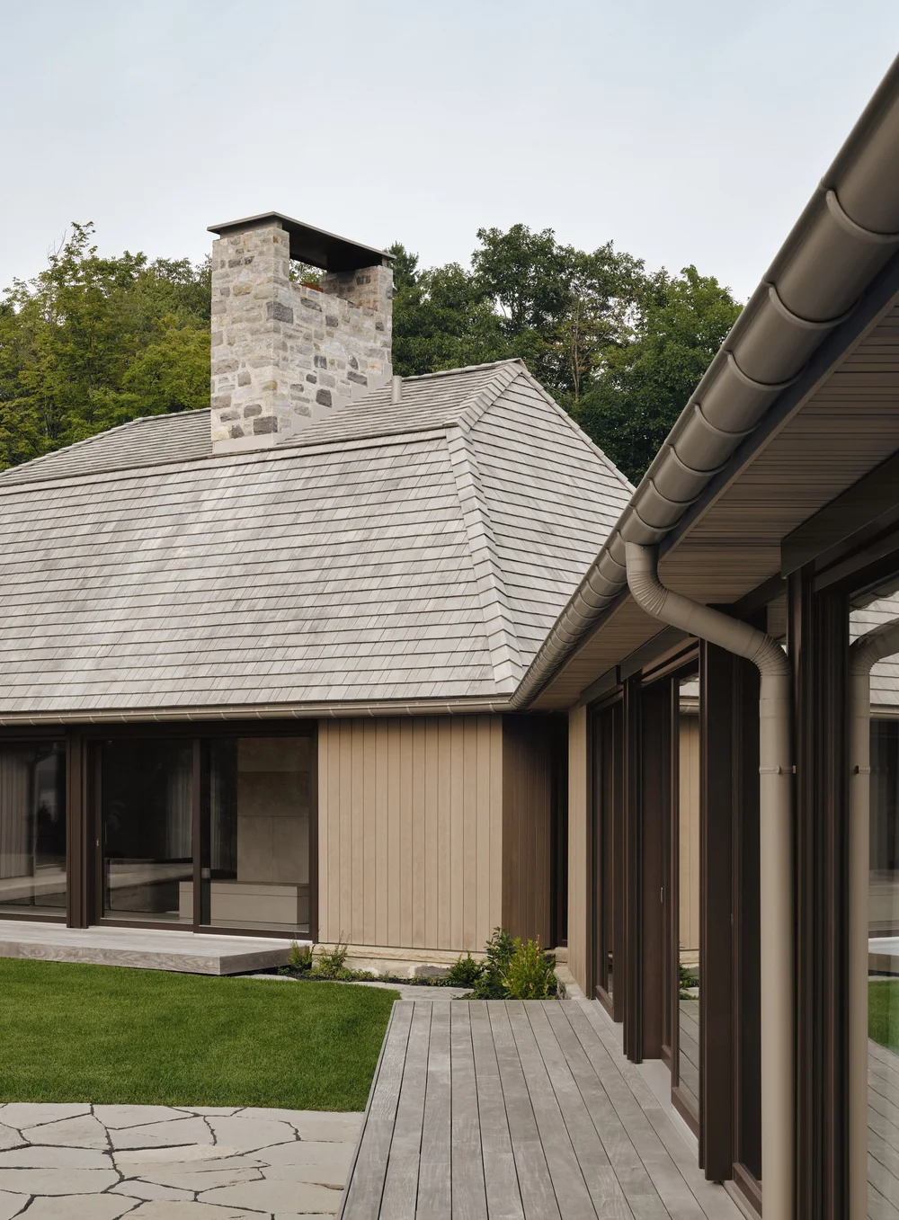 Brom by Atelier Carle, Eastern Townships — ALEX LESAGE