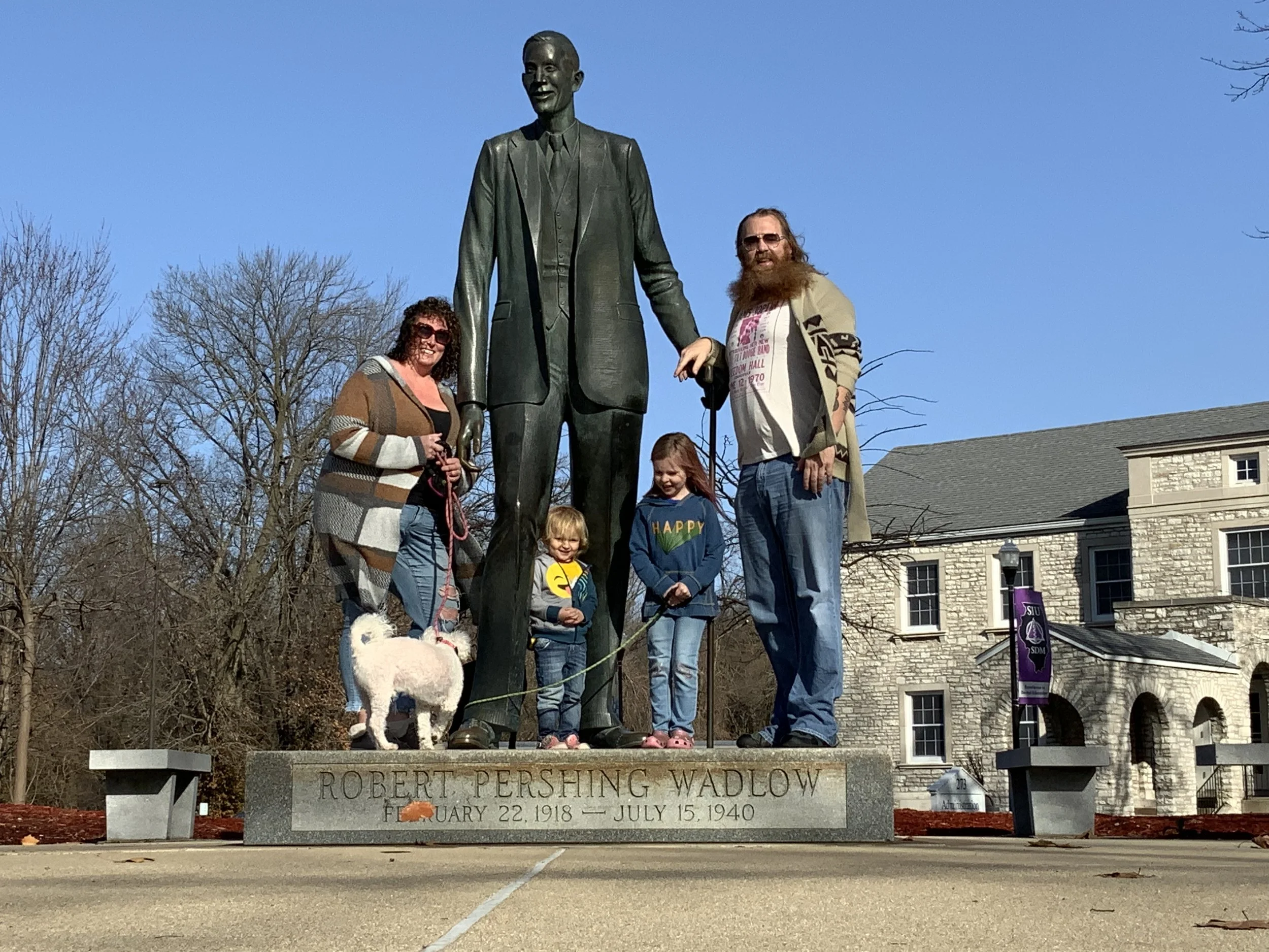 Robert Pershing Wadlow Statue