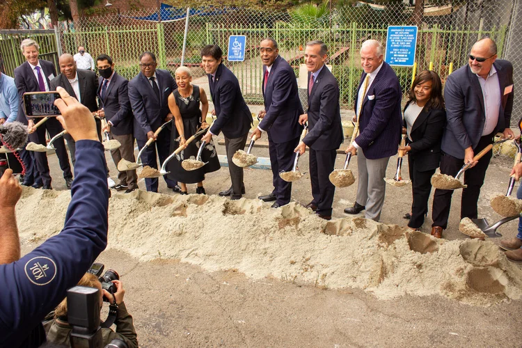 Weingart Tower Groundbreaking — Weingart Center