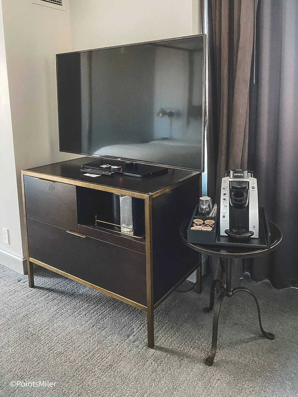 Hotel Review: Hotel Phillips Kansas City, Curio Collection by Hilton ...