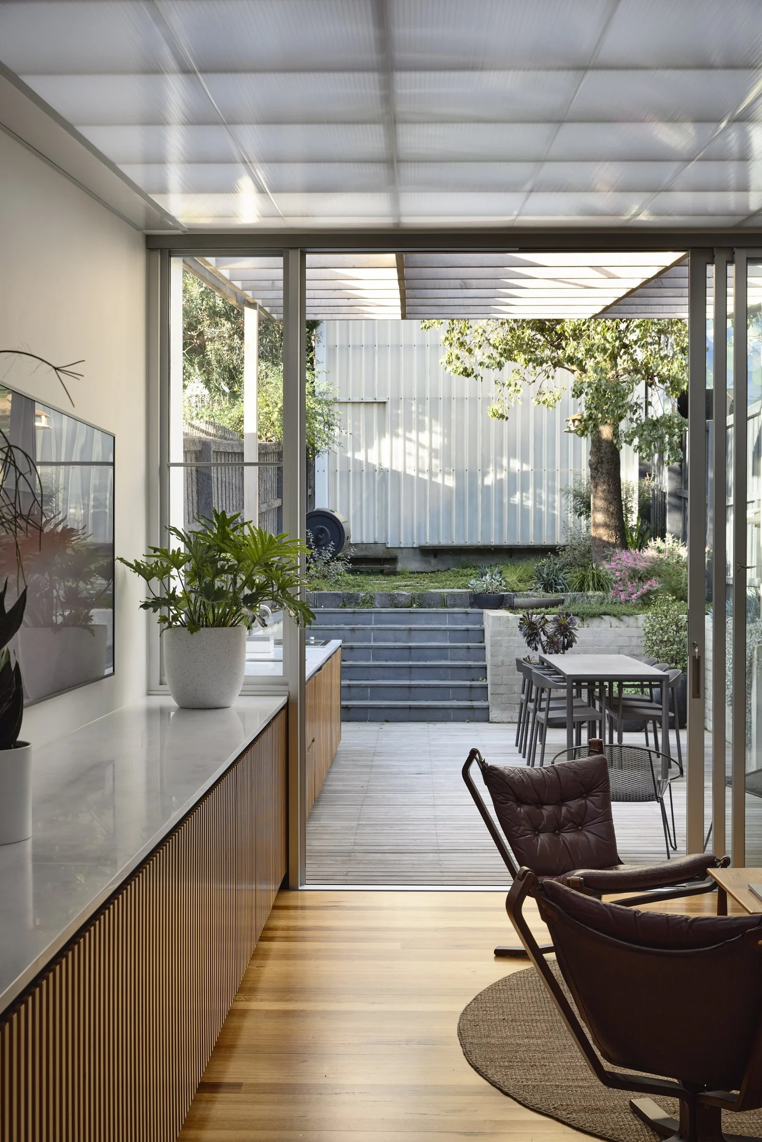 Pergola Extension — Krisna Cheung Architects