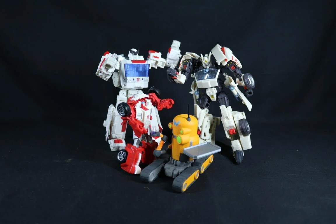 Swerve's Bar from Lost Light | Funbie Studios