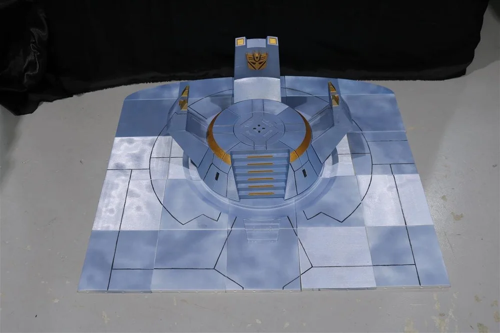 Starscream's Coronation Stage from Transformers the Movie | Funbie Studios