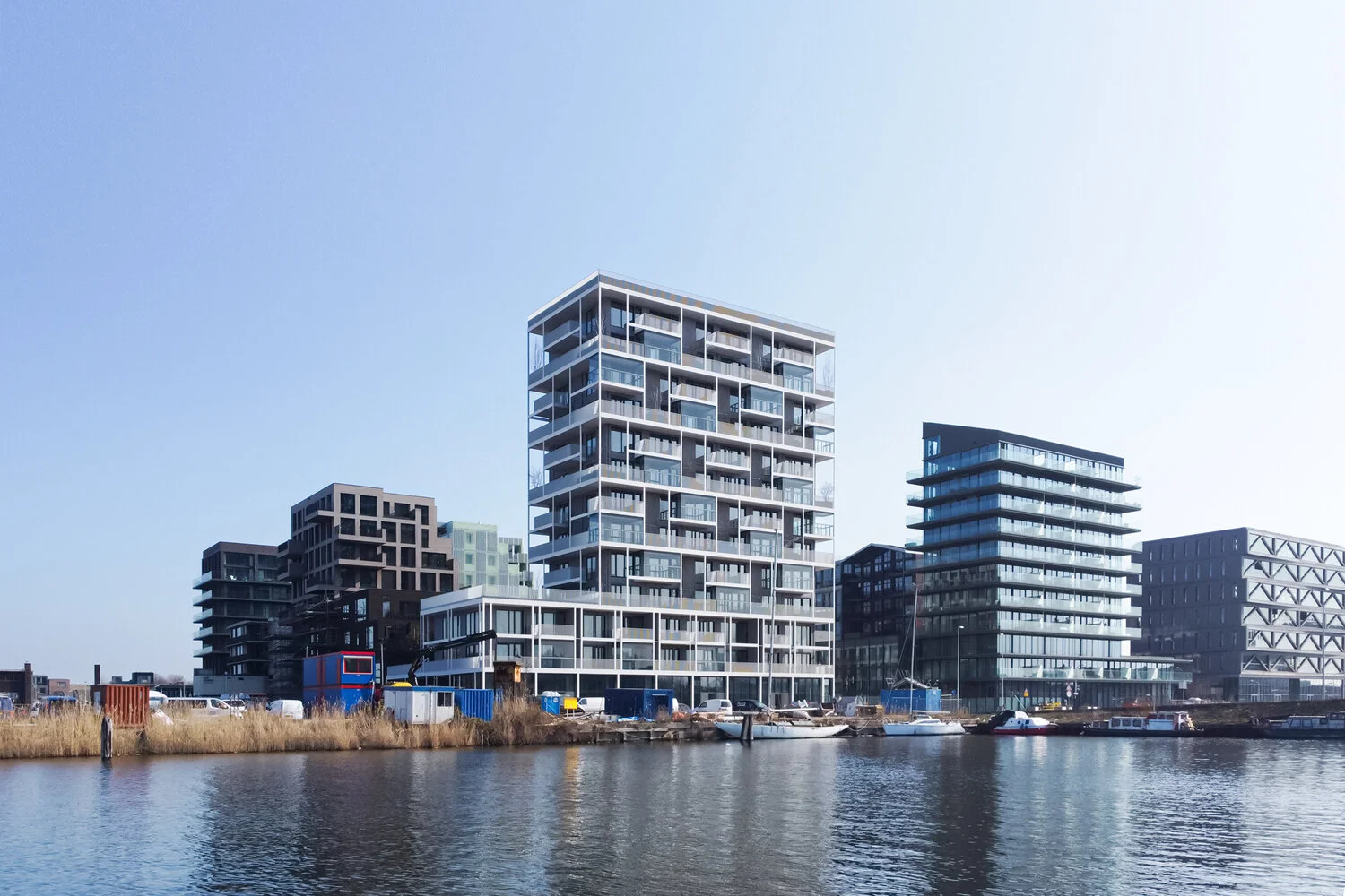Heutink Groep - Ontwikkelt en bouwt