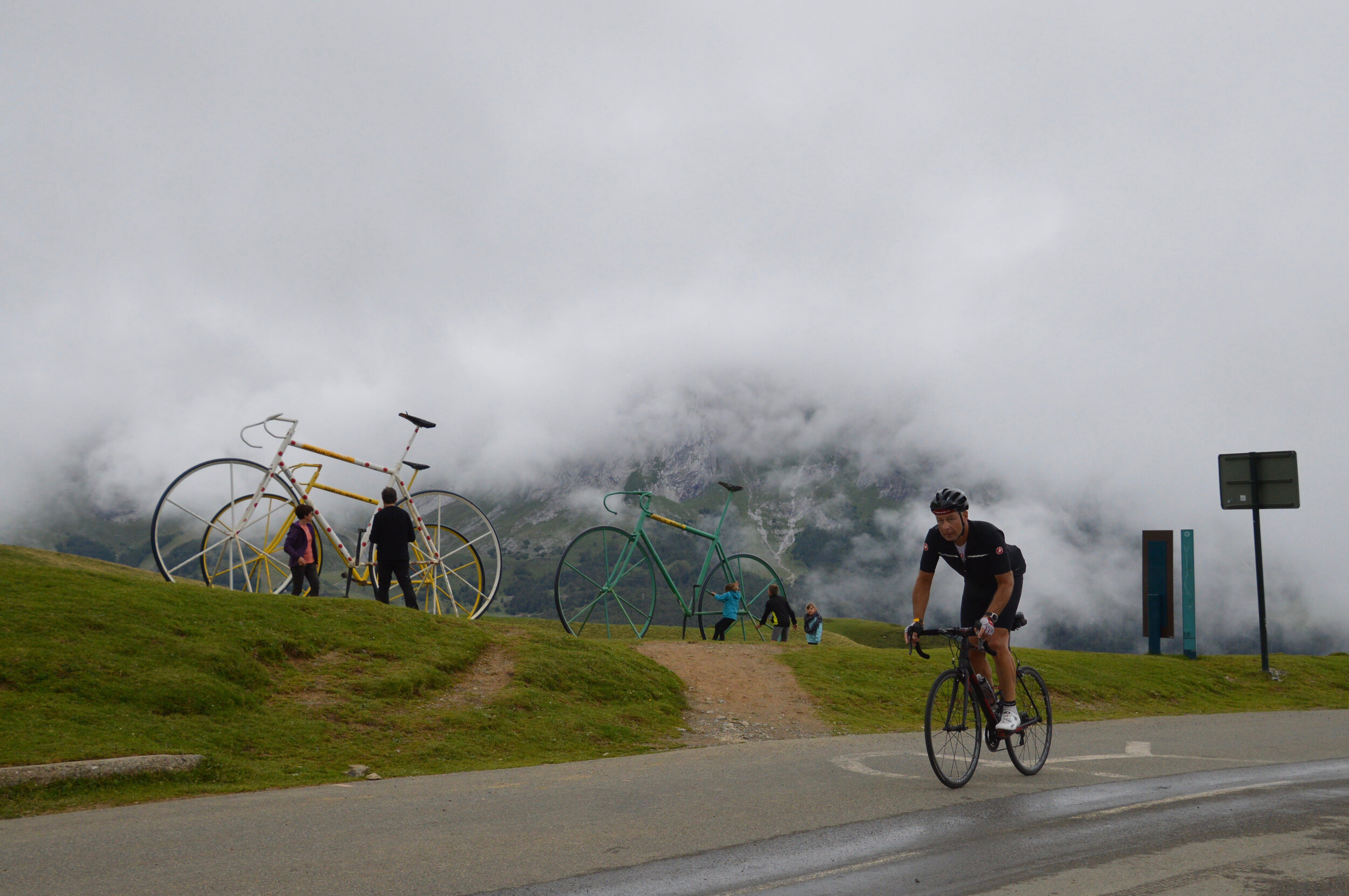French Coast to Coast cycling tour — Bike-Alive