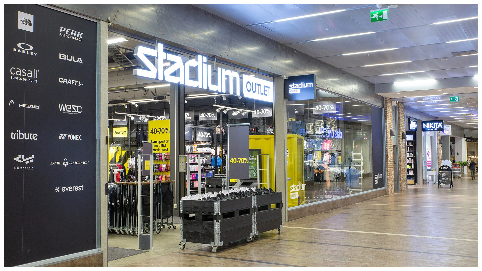 Stadium Outlet — Vimpeln