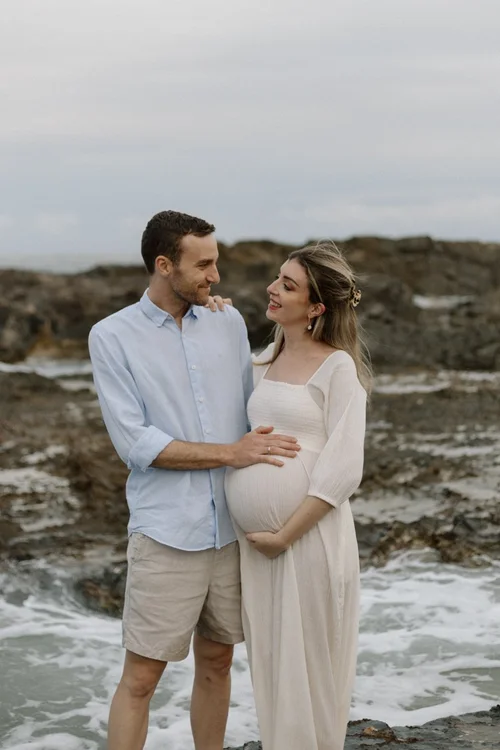 Gold Coast maternity photoshoot (Kristiana and Adam) — Kim Hellberg ...