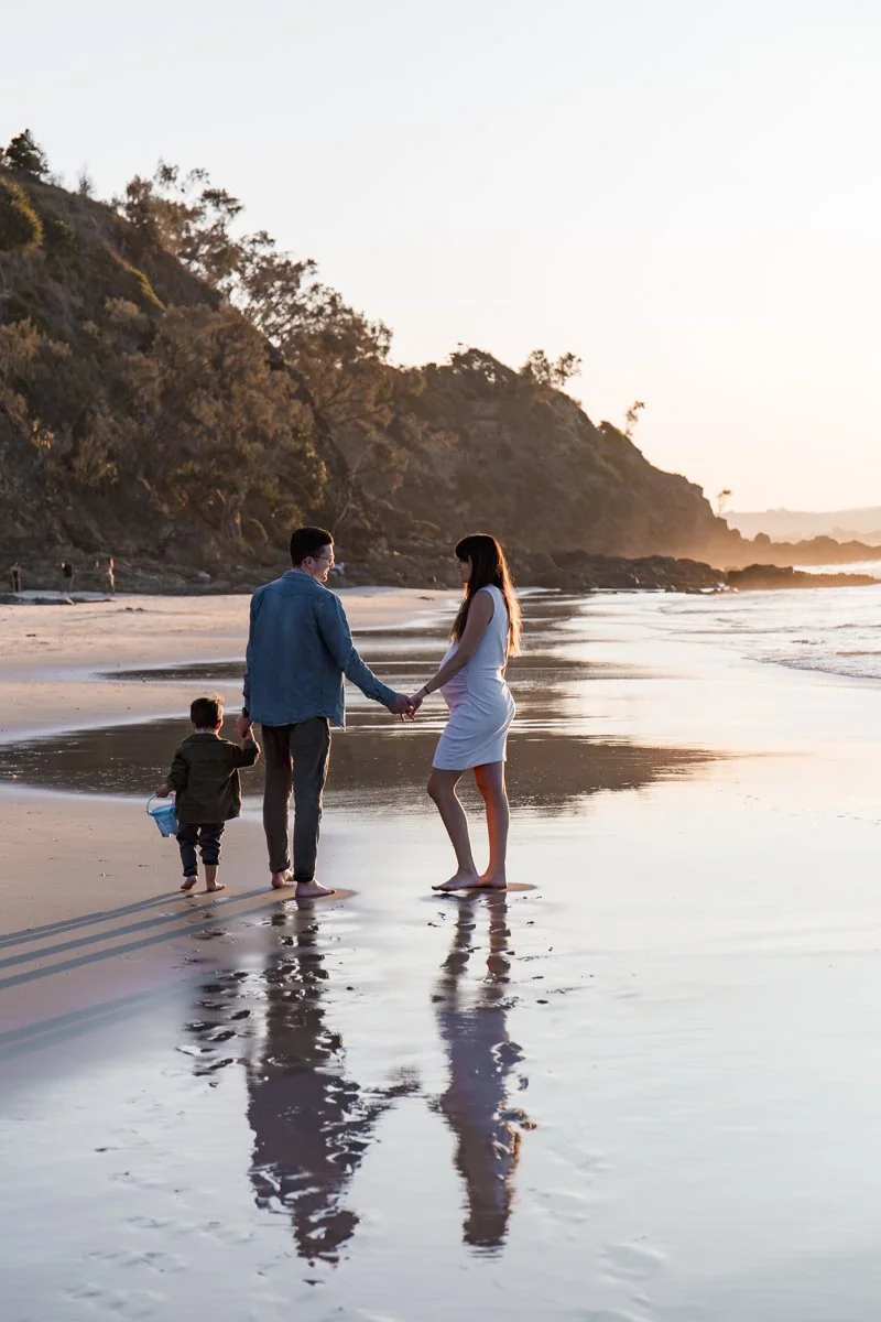 Byron Bay maternity photoshoot (Sharina, Ronan and Django) — Kim Hellberg Photography
