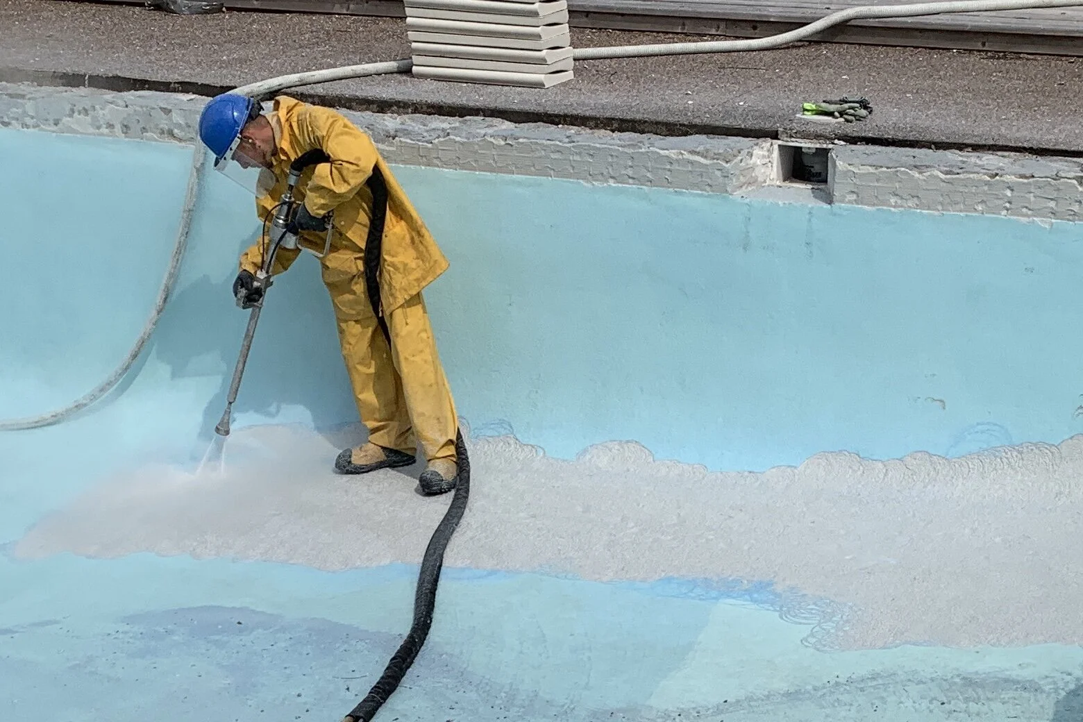 UHP Pool Surface Prep — Classic Pool Plastering