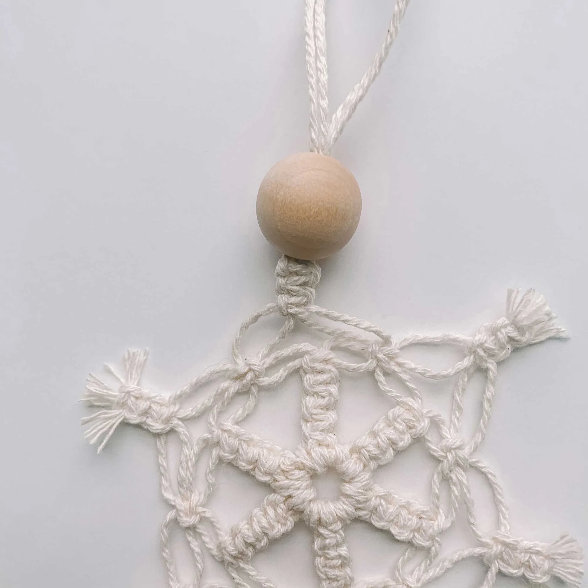 How to Make Macrame Snowflake Ornaments — The Green Mad House