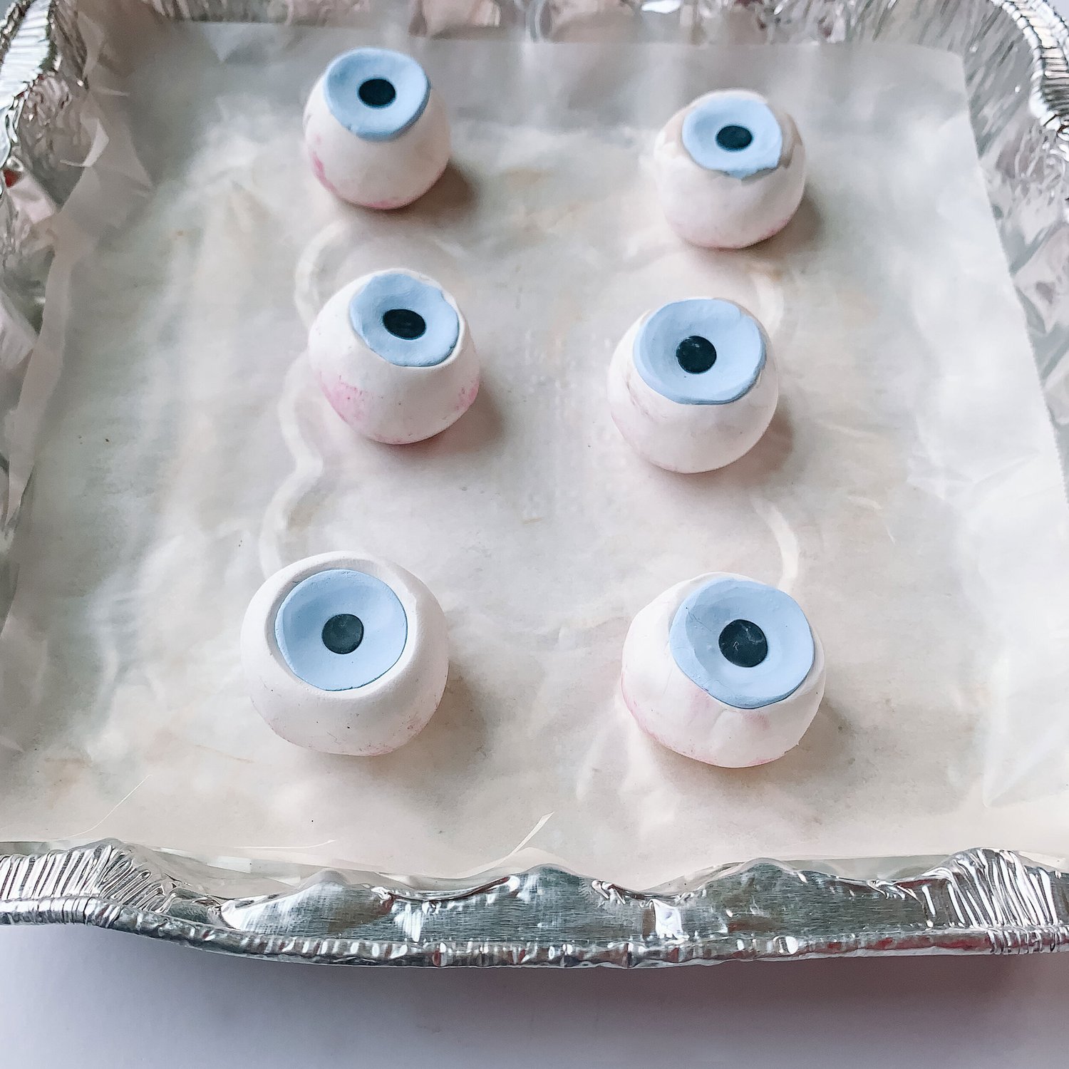 How to Make Realistic Bloody Eyeballs — The Green Mad House