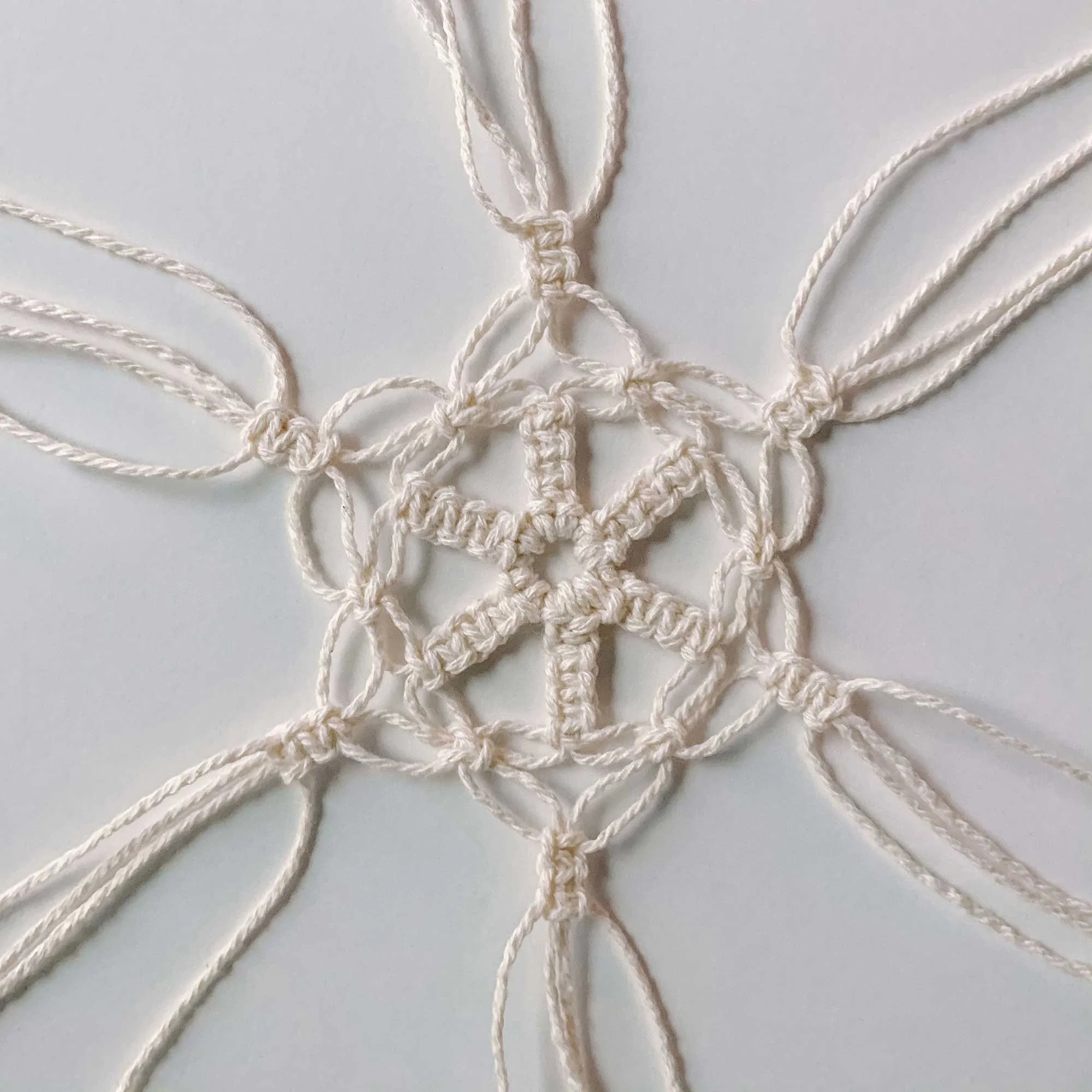 How to Make Macrame Snowflake Ornaments — The Green Mad House